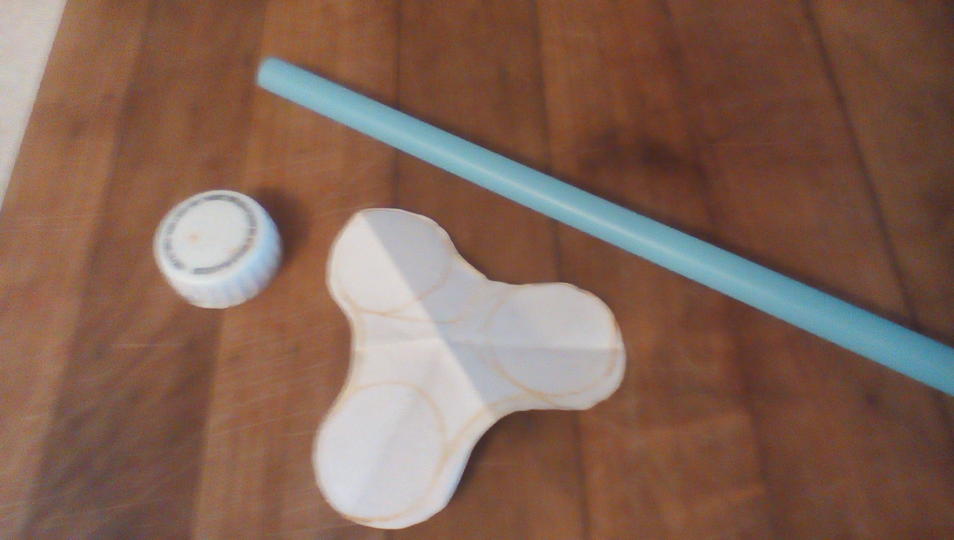 100% Edible Fidget Spinner : 6 Steps (with Pictures) - Instructables