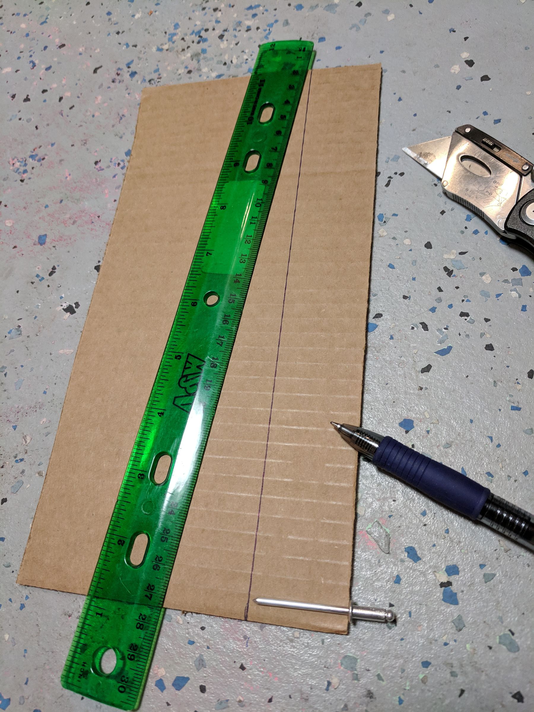 DIY Cardboard Dartboard : 6 Steps - Instructables