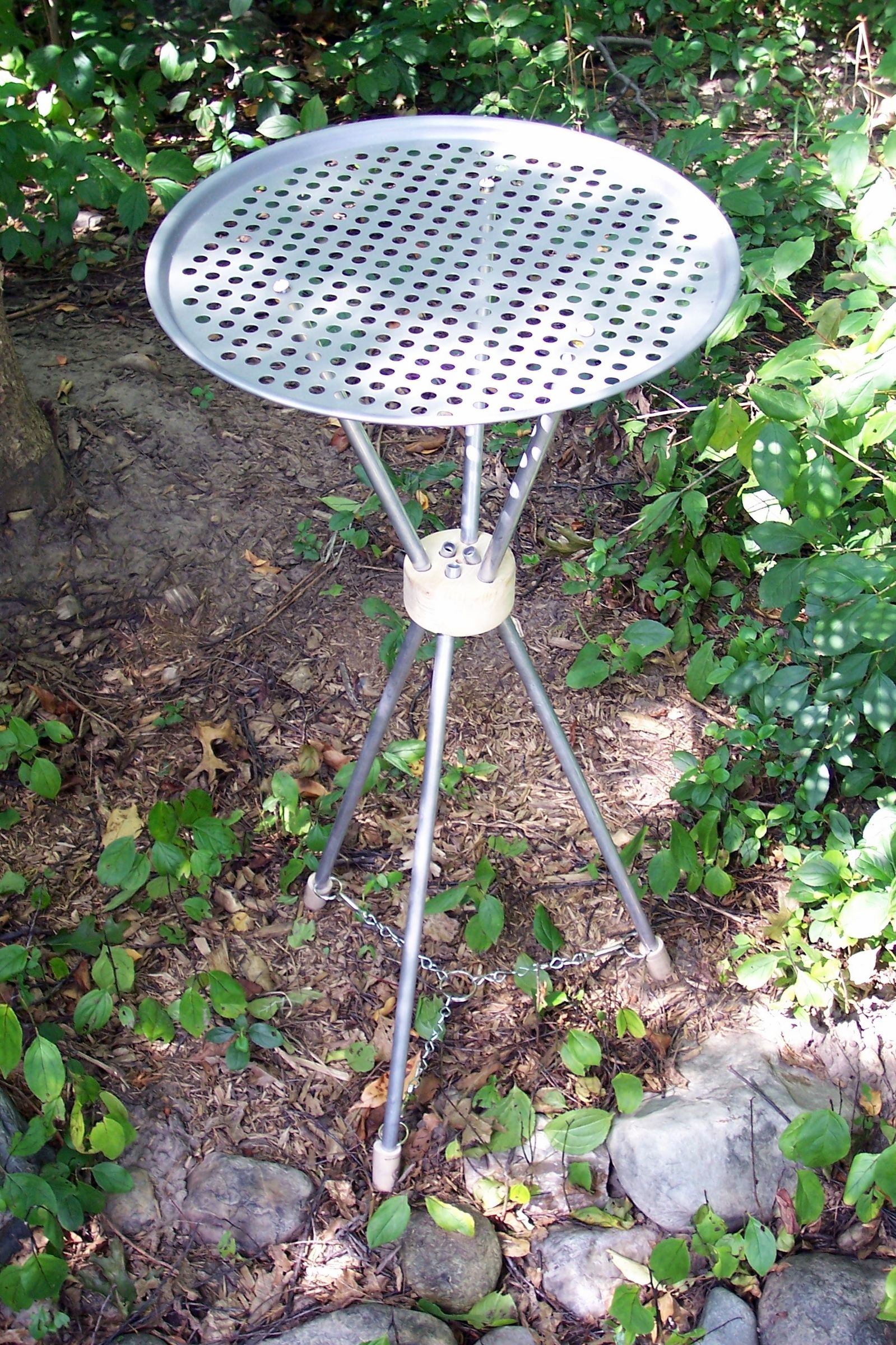 Camp Table for Backpacking : 10 Steps (with Pictures) - Instructables