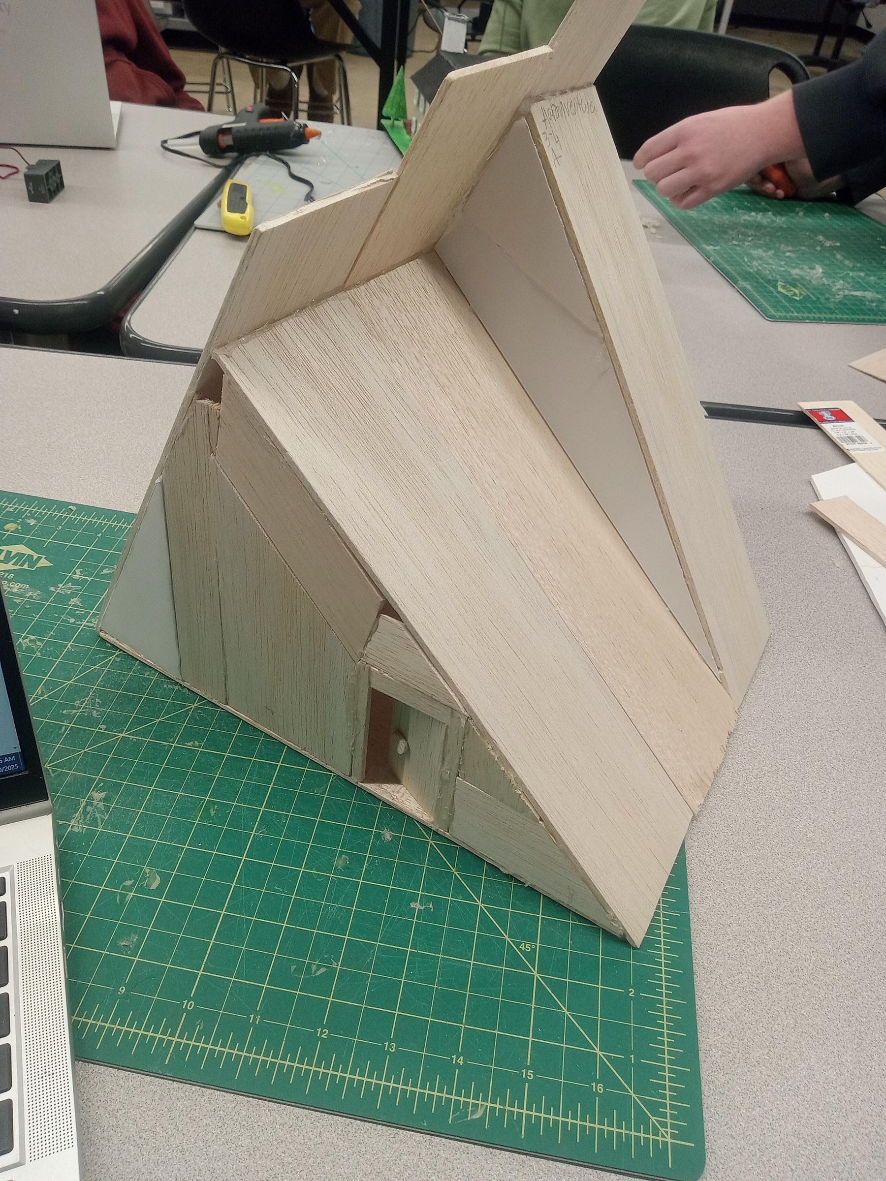 Triangle House : 5 Steps - Instructables