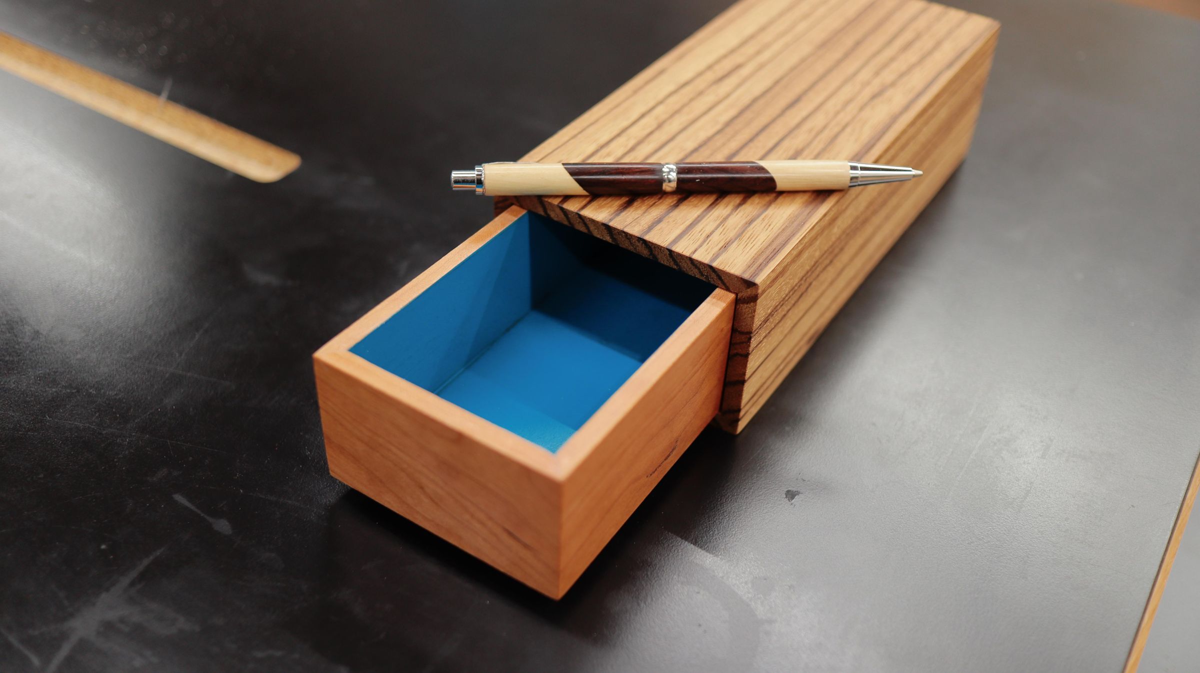 Making a Pencil Box From Scrap Wood / Gift Idea! : 17 Steps (with ...