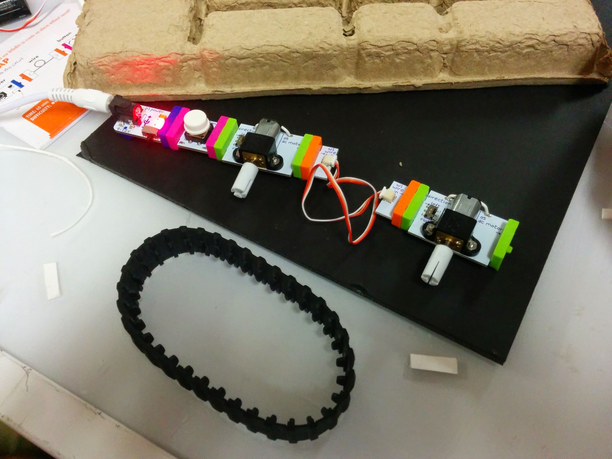 LittleBits Mini Conveyor Belt : 3 Steps - Instructables