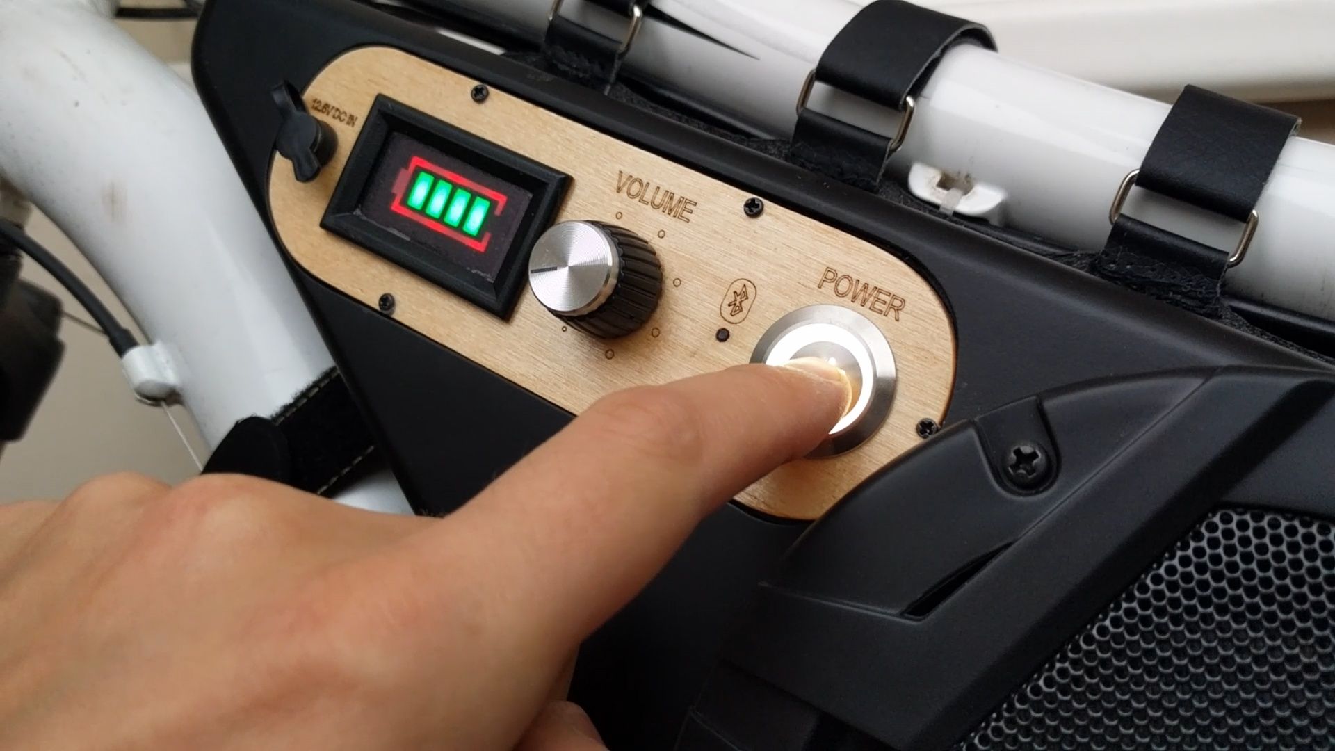 Wireless Bicycle Mounted Bluetooth Speaker : 11 Steps (with Pictures ...