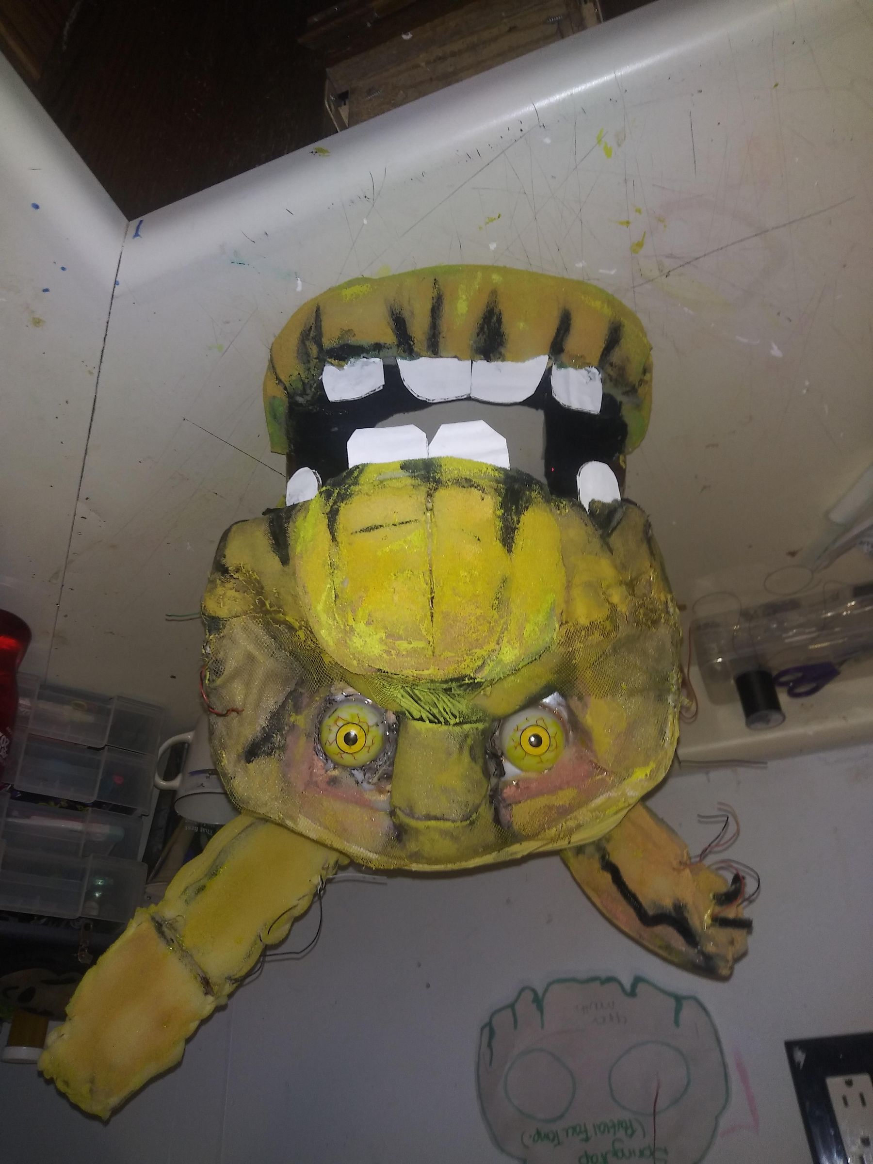 DIY FNAF Spring Trap Full Costume : 4 Steps - Instructables