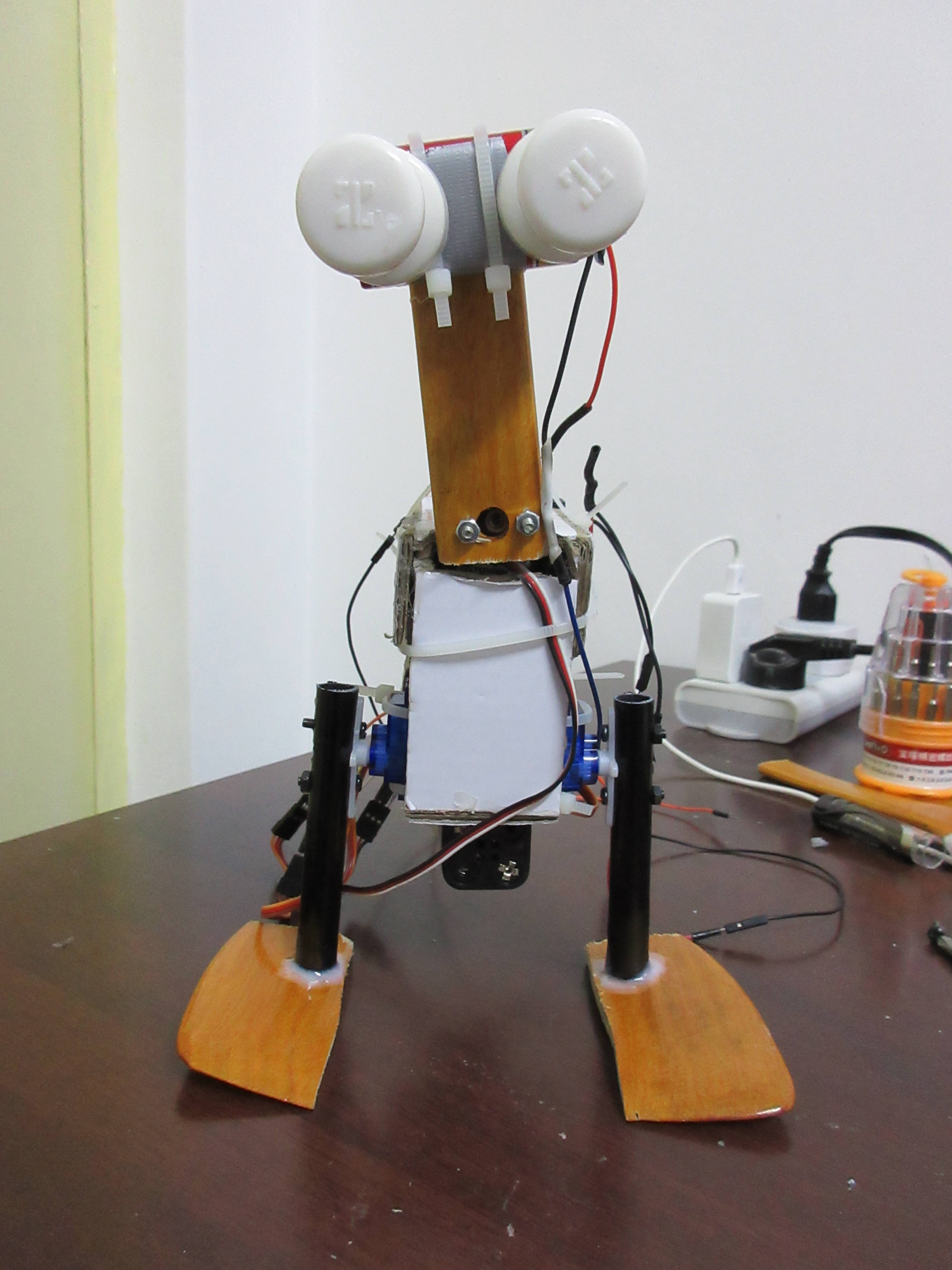 DuckBot With 3 Servos With Fall Recovery : 4 Steps - Instructables