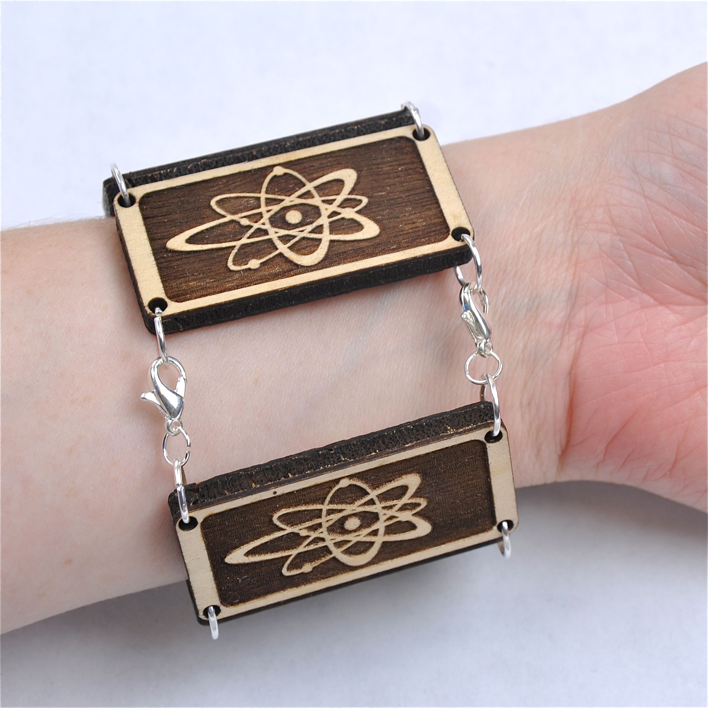 Atomic Bracelet : 4 Steps (with Pictures) - Instructables
