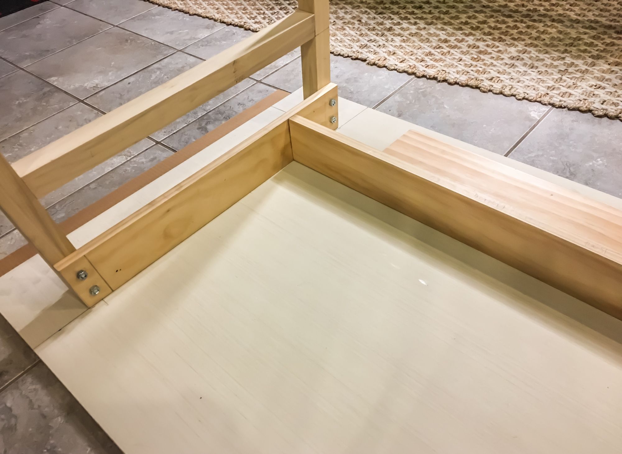 Making a Modern Home Office Desk : 8 Steps (with Pictures) - Instructables