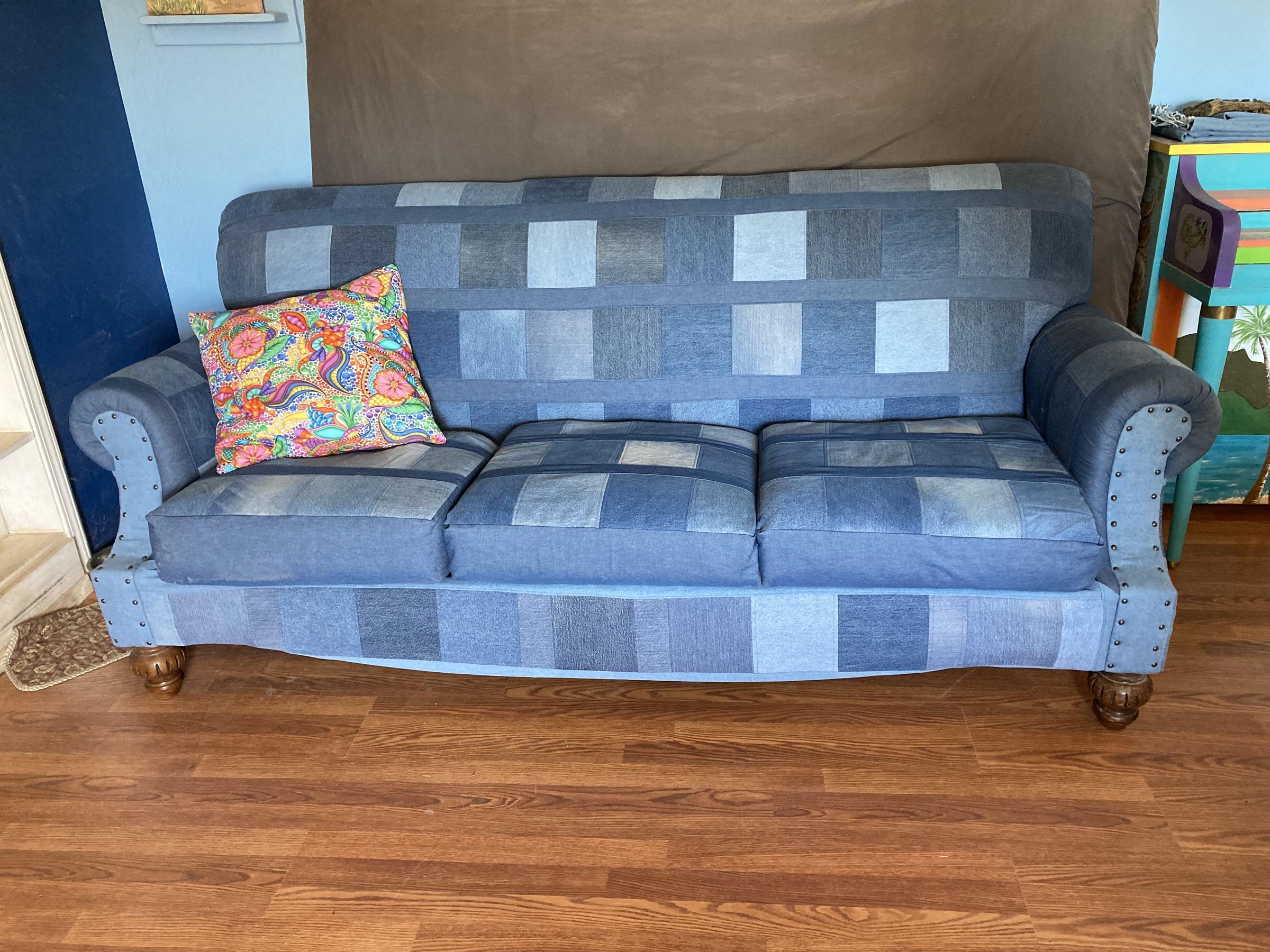 Reupholster a Couch With Old Jeans : 10 Steps (with Pictures ...