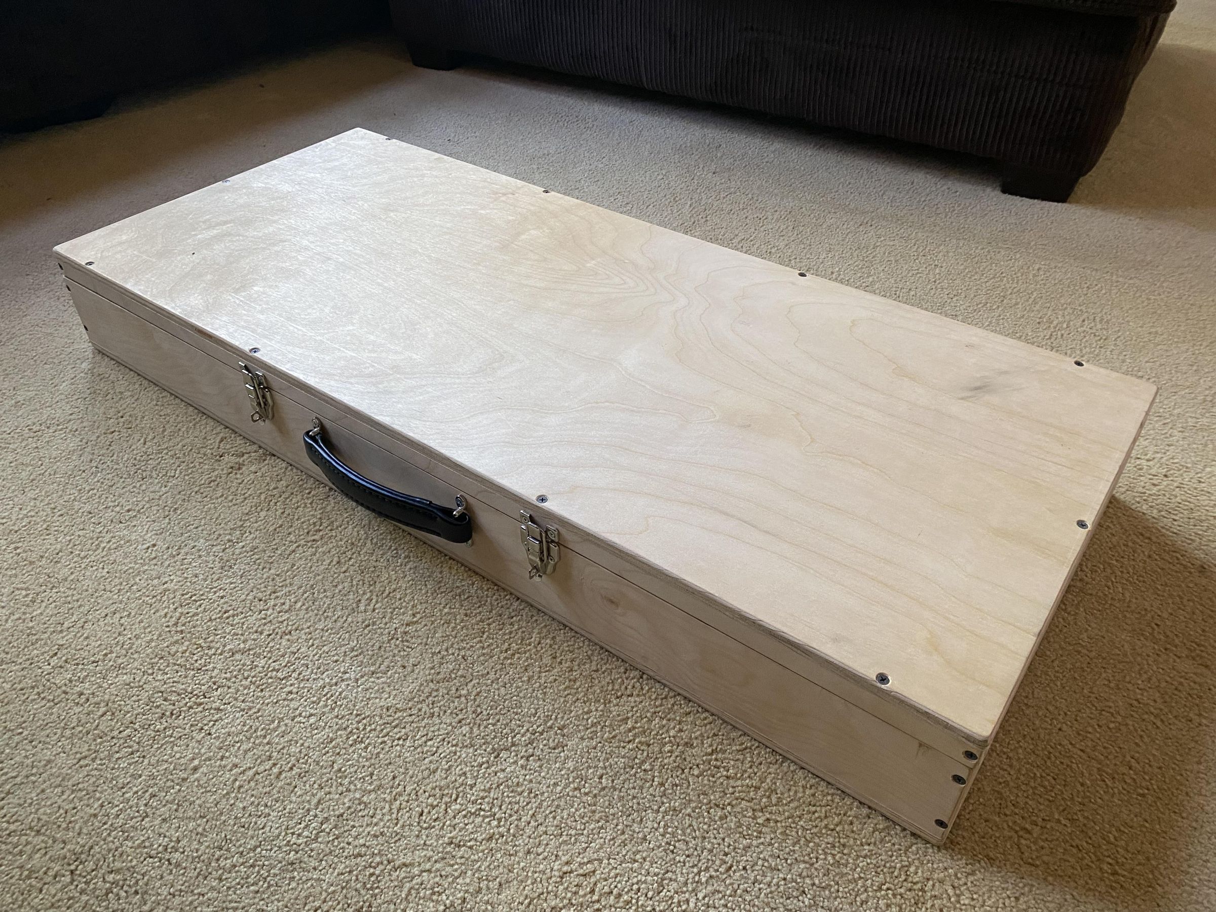 Custom CNC Electric Guitar & Case With Mobile BUILT IN Amp! : 9 Steps ...