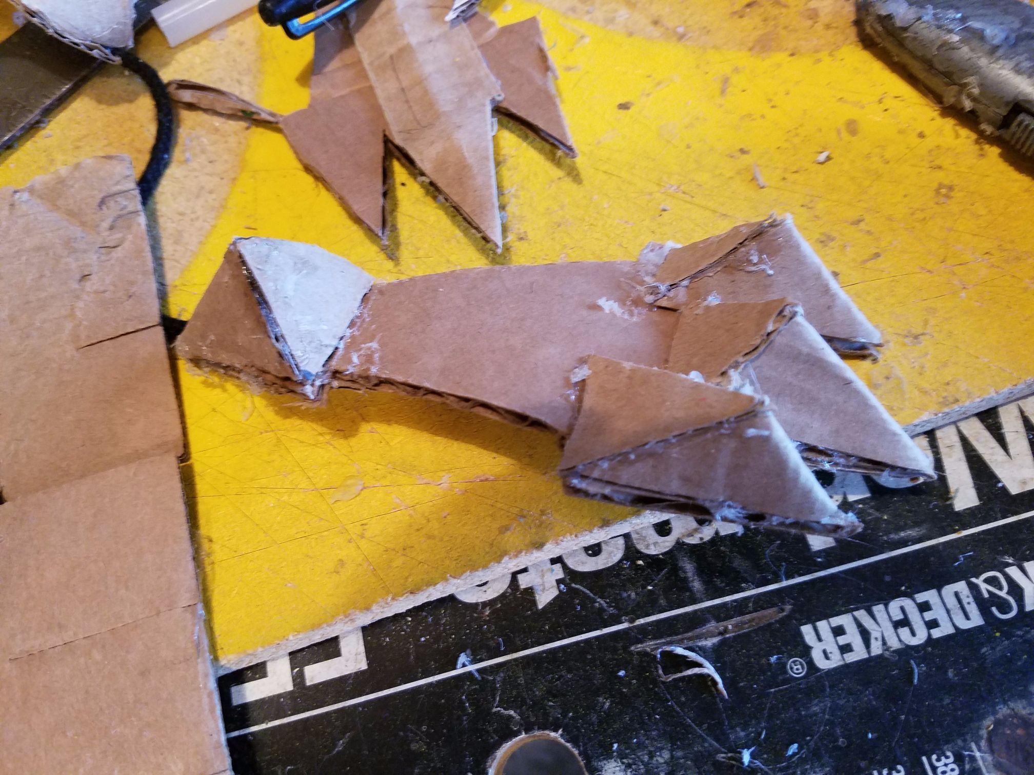 Zazu Puppet : 14 Steps (with Pictures) - Instructables