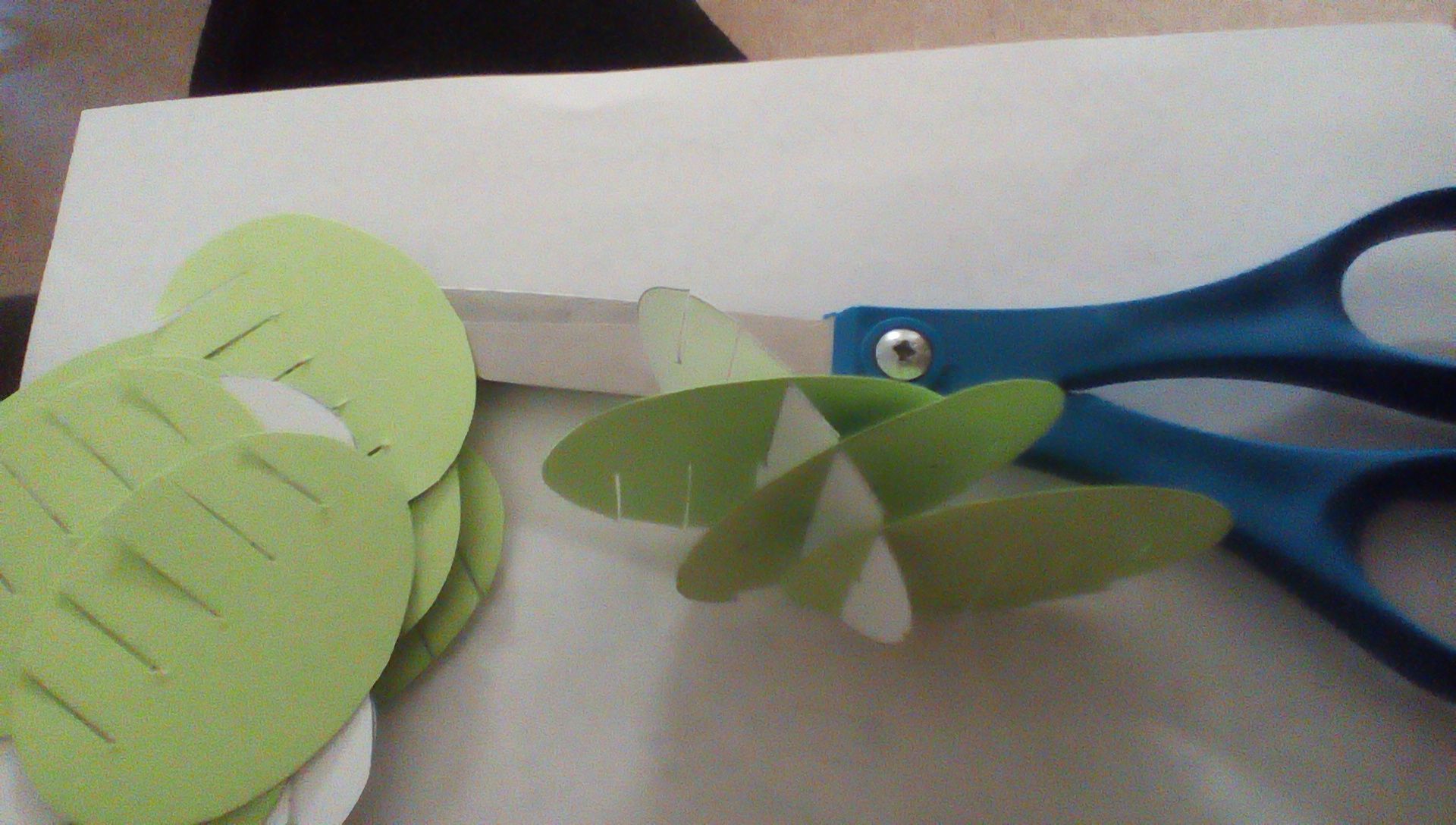 Expanding Paper Fidgit Toy - Instructables