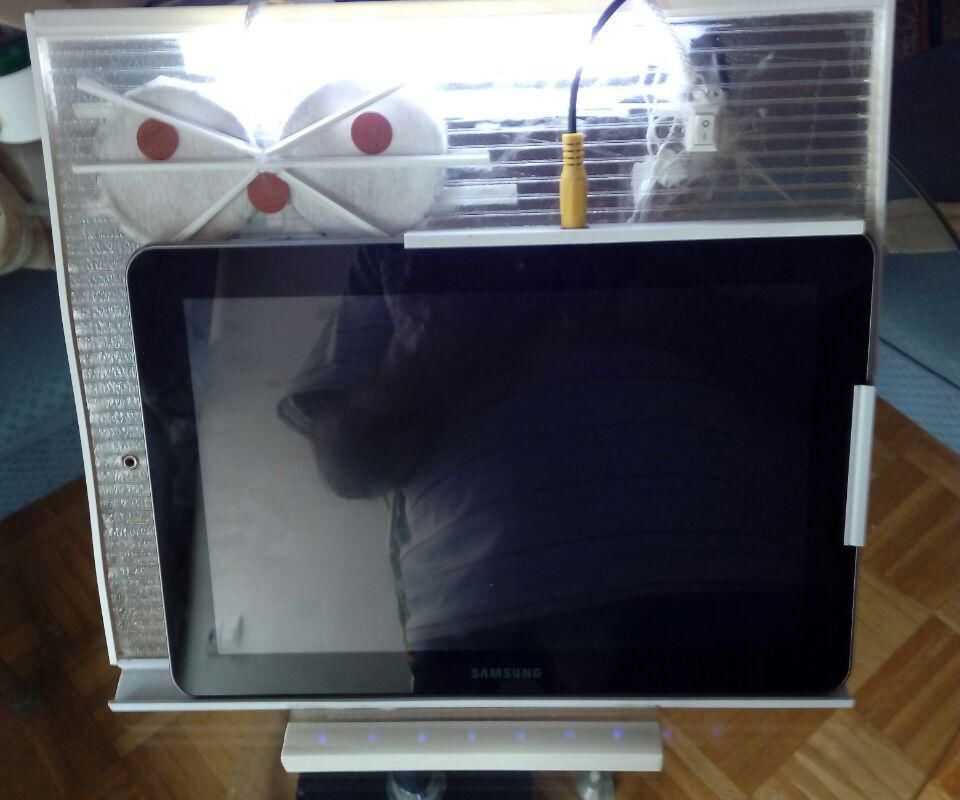 A Tablet Stand With LED Strip Light and PAM8403 Amplifier : 3 Steps ...