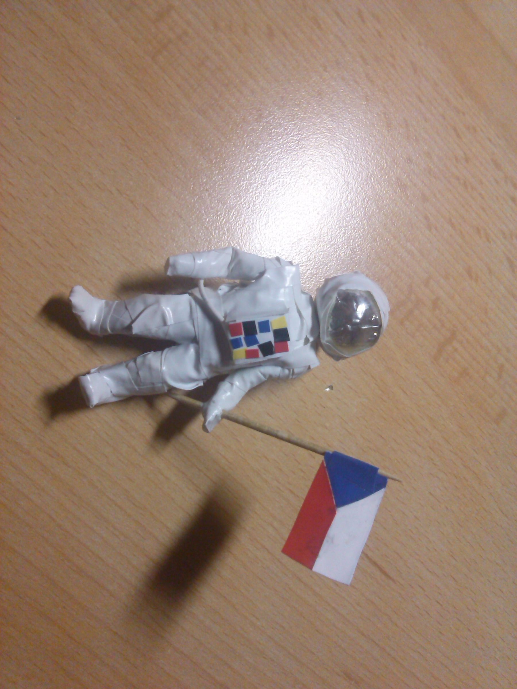 Making an Astronaut Using Paper and Tape : 6 Steps - Instructables