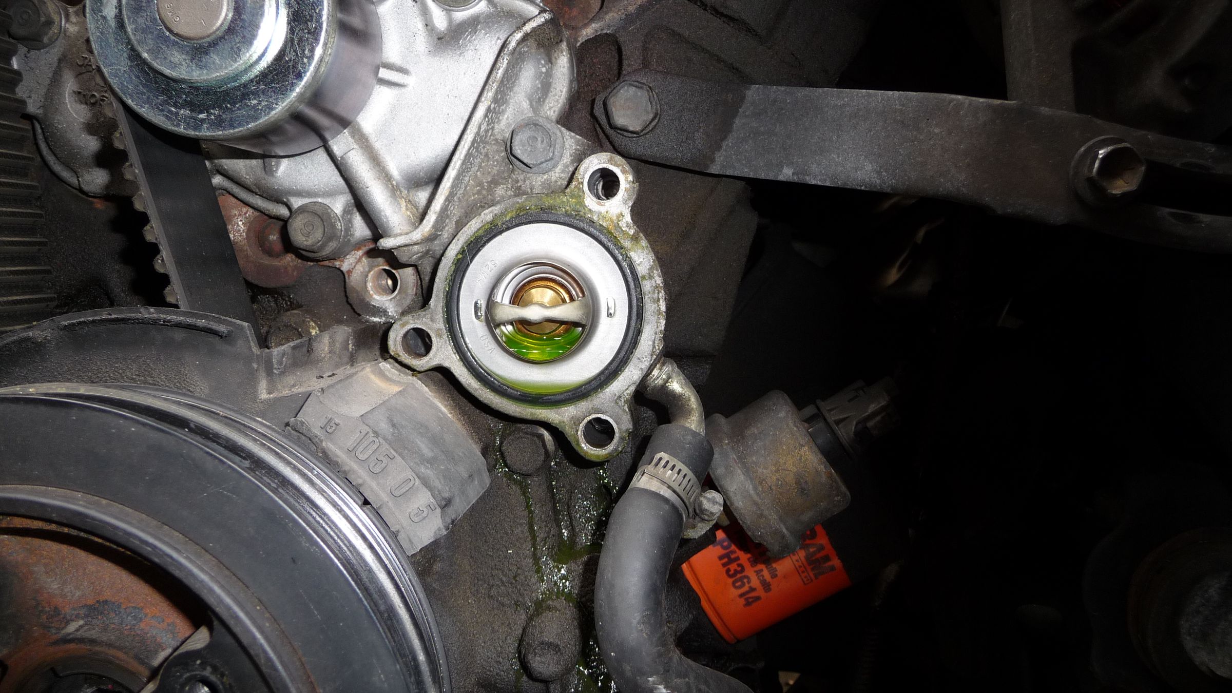 1994 Toyota 4Runner V6 3VZE Timing Belt Replacment : 14 Steps ...