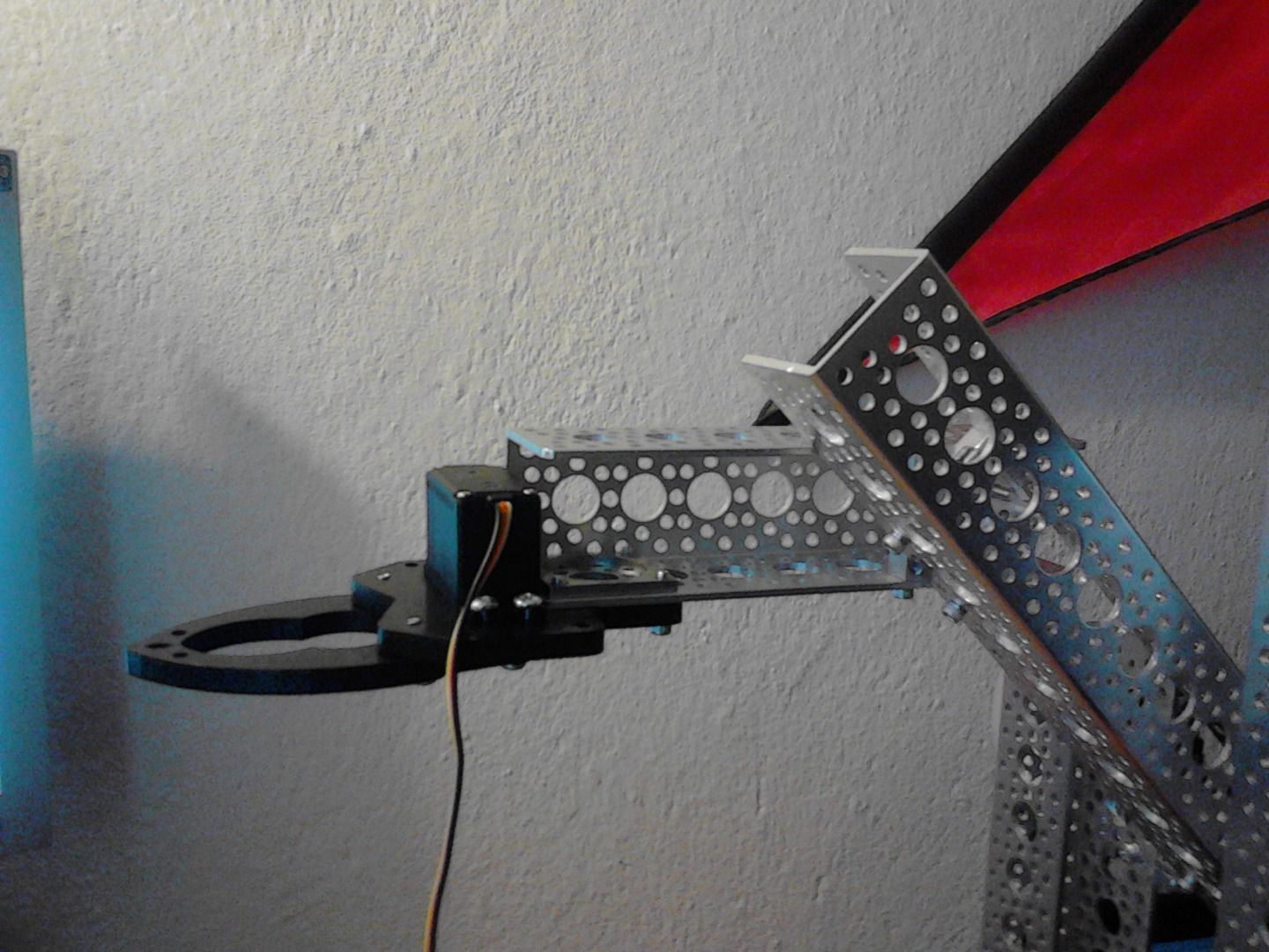 Actobotics Custom Robotic Arm : 12 Steps (with Pictures) - Instructables