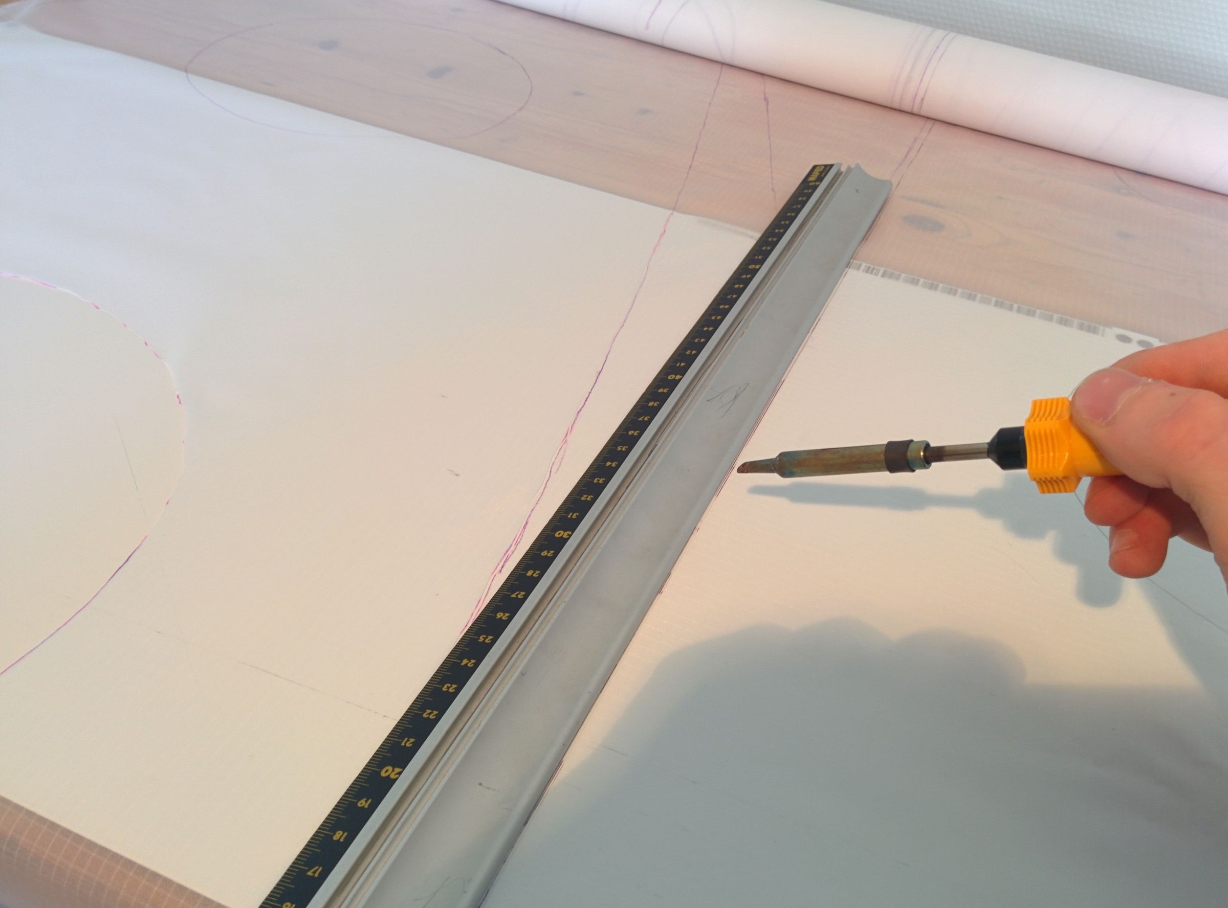 A Giant Kite : 11 Steps (with Pictures) - Instructables