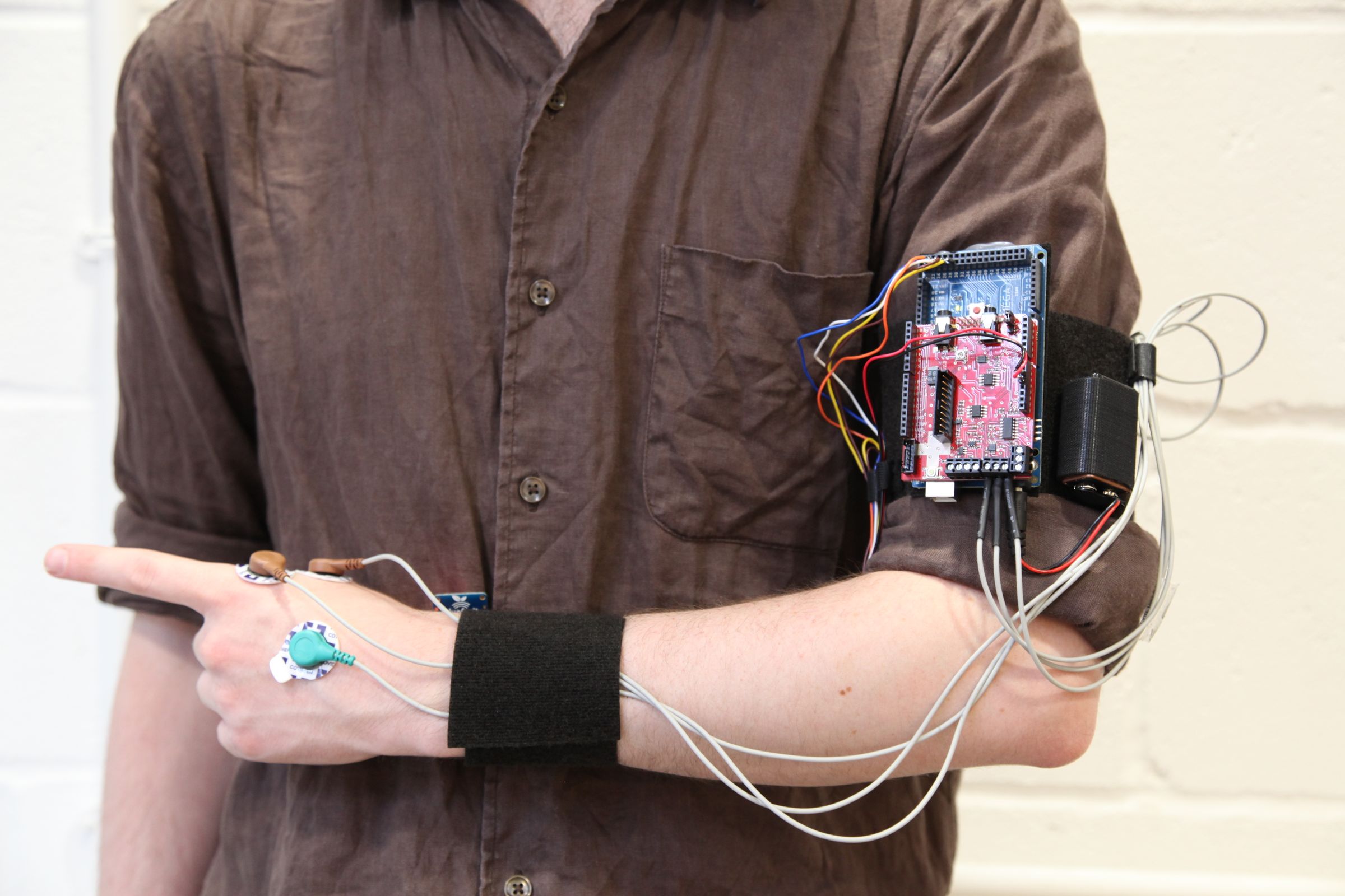 Bionic Clicker MKI : 9 Steps (with Pictures) - Instructables