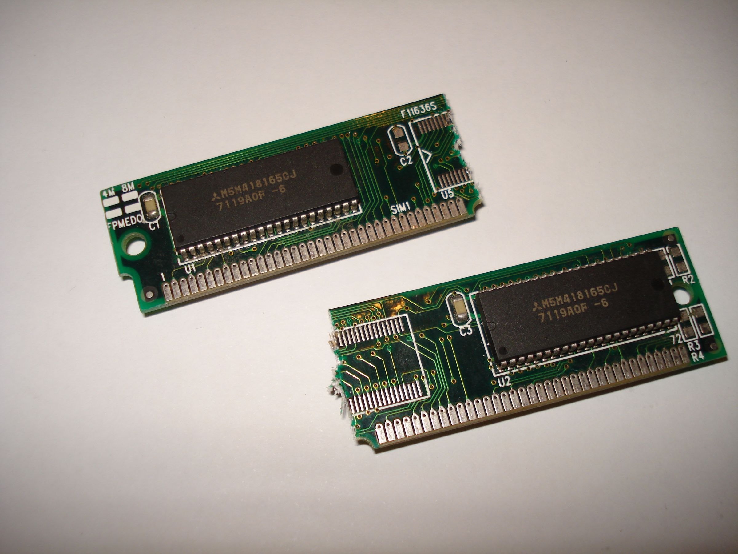Fancy Keychain From an Obsolete PC RAM - Instructables