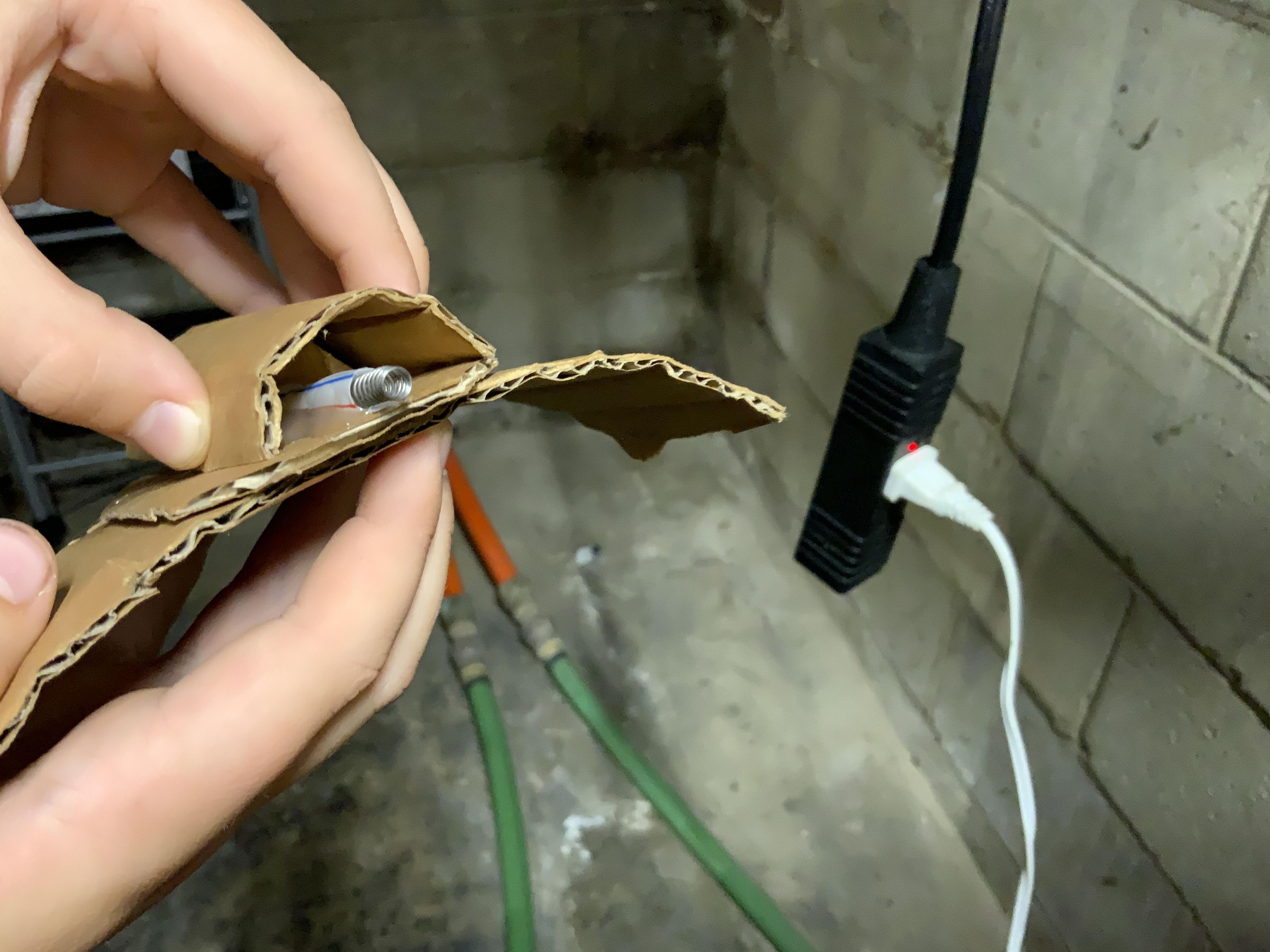 Apocalypse Spiderman Web Shooter. Household Items : 7 Steps - Instructables