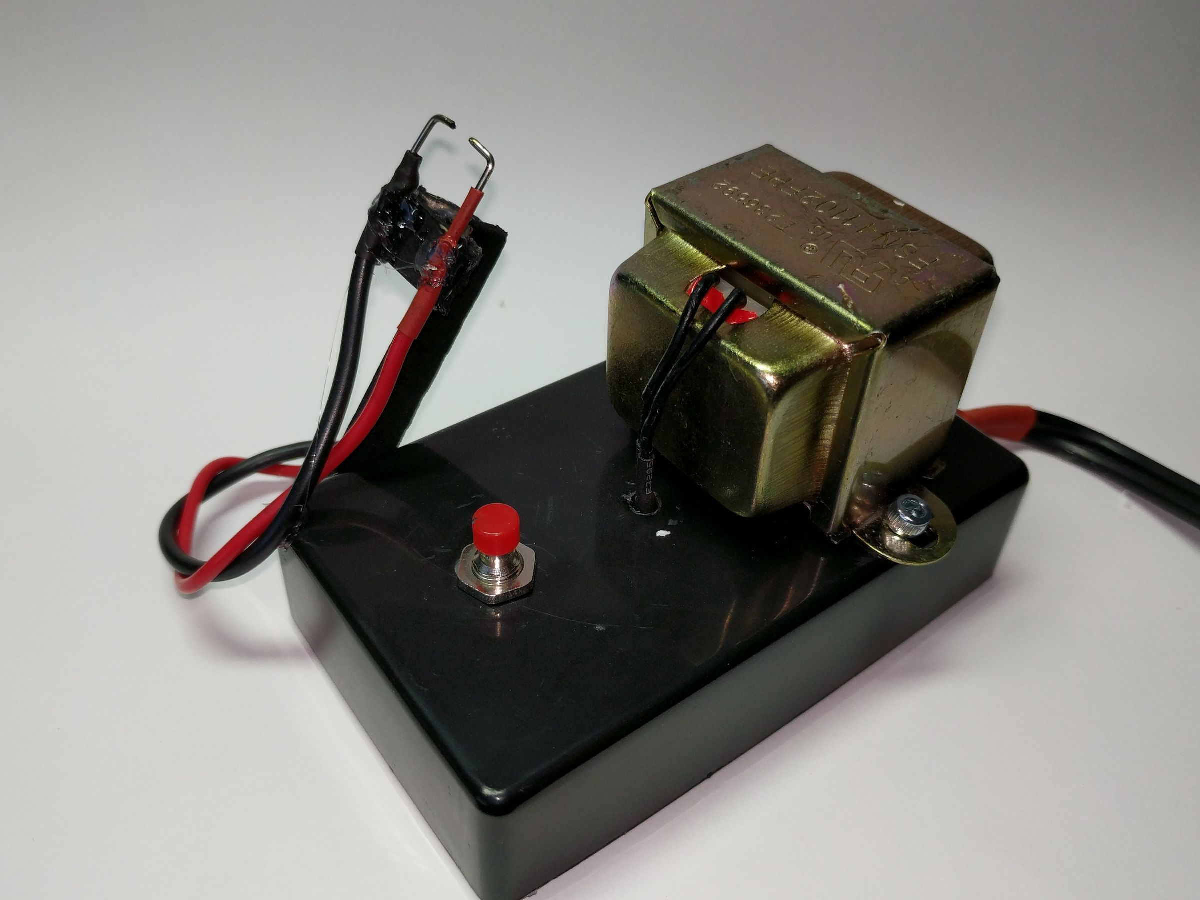 Start Fires With Electricity: DIY Arc Lighter : 11 Steps (with Pictures ...