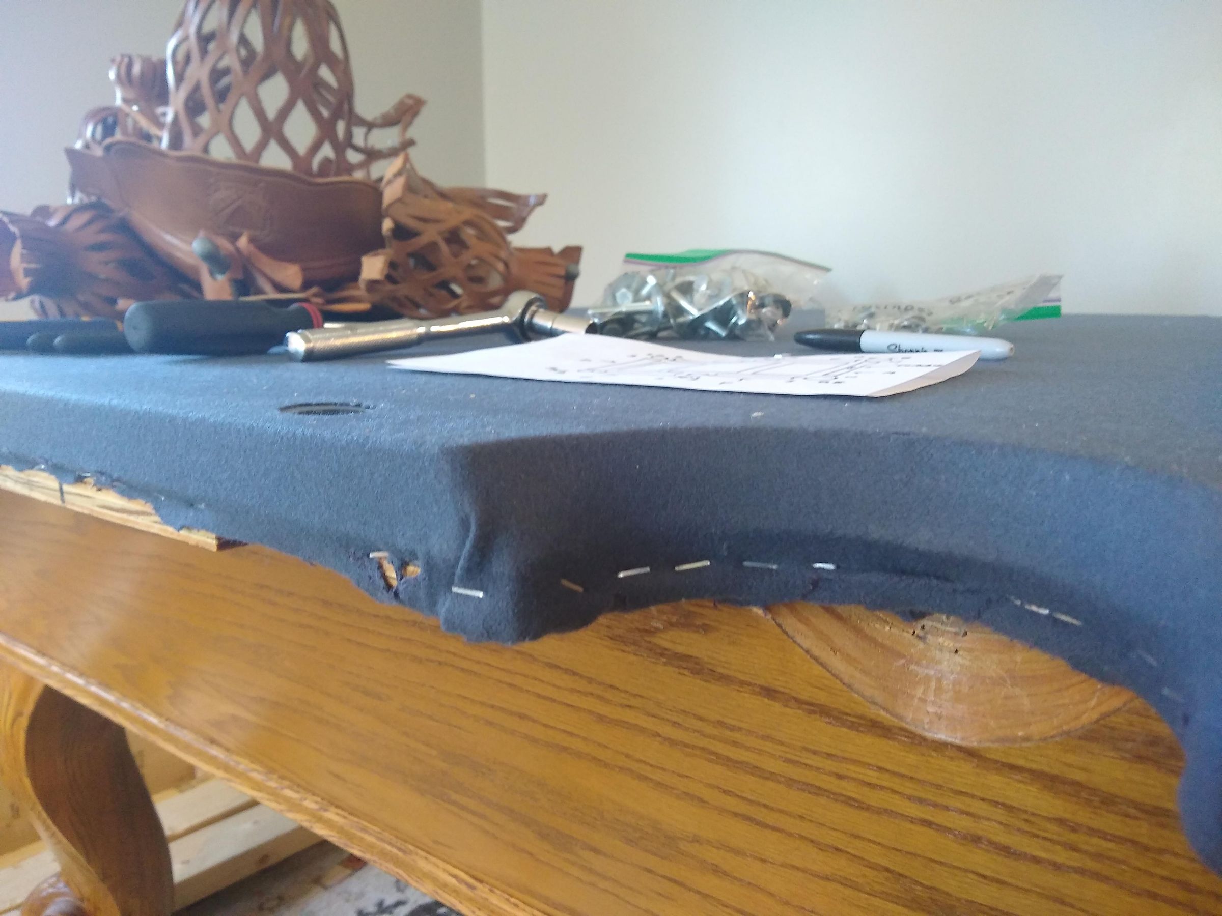 How to Disassemble a Pool Table : 9 Steps - Instructables