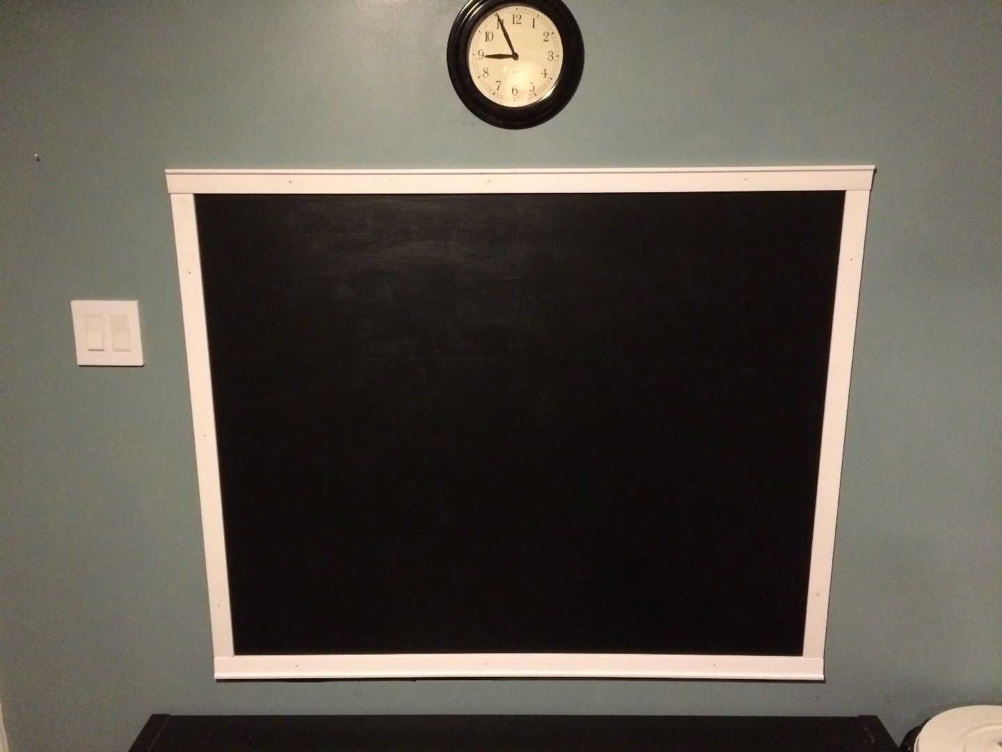 Quick and Dirty Chalkboard : 6 Steps - Instructables