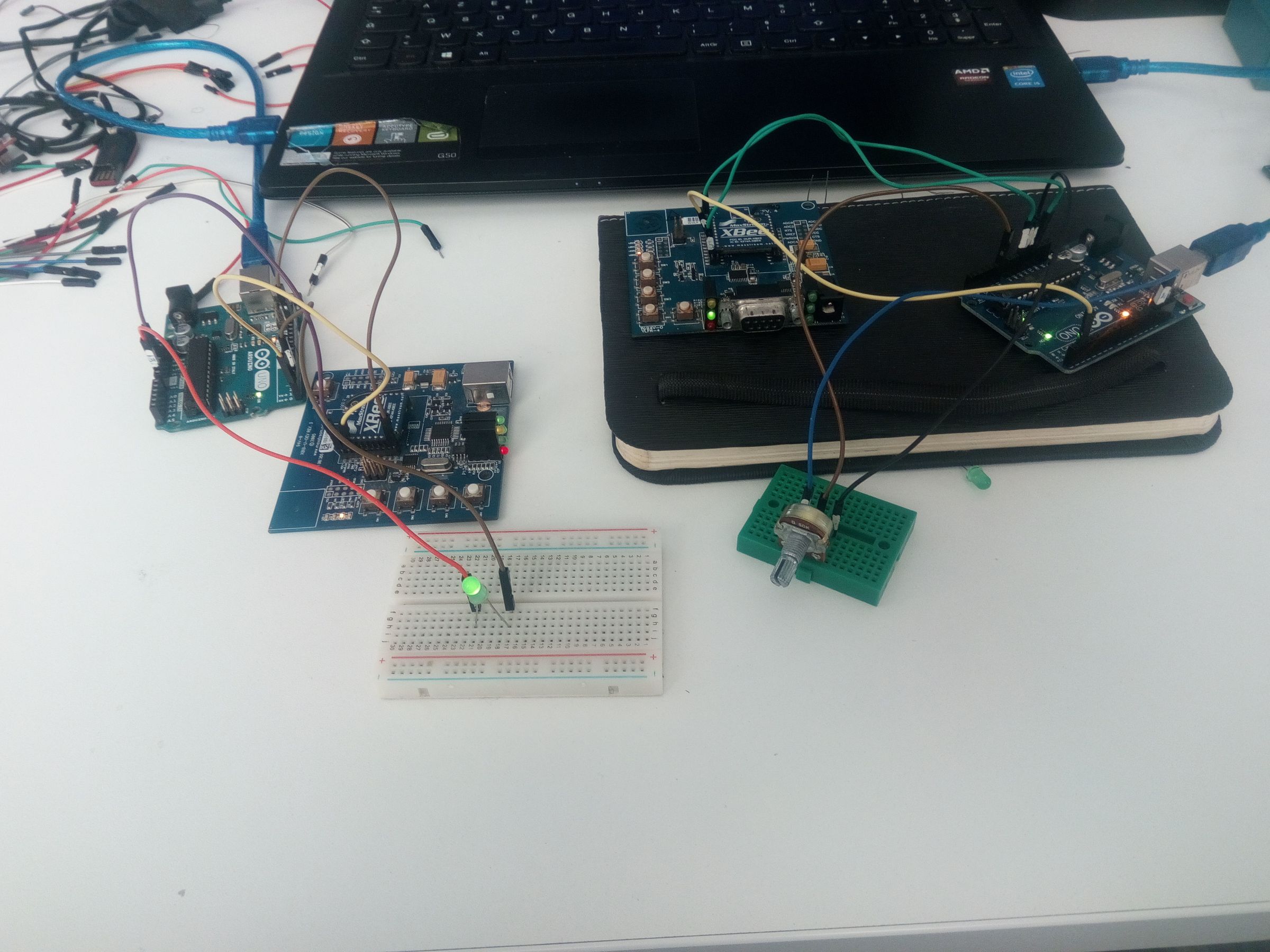 How to Use XBee Modules As Transmitter & Receiver - Arduino Tutorial ...