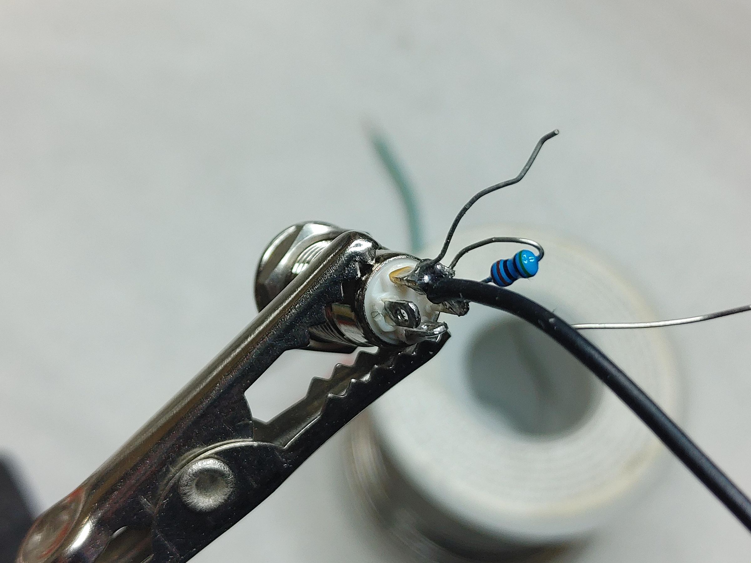 Target Hit Indicator : 8 Steps - Instructables