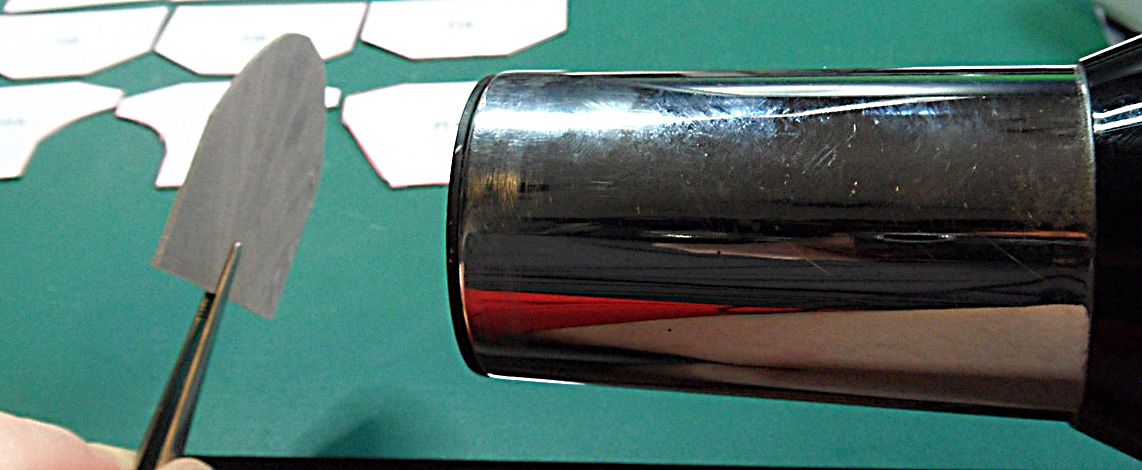 Costume Gauntlets for Less Than a Fiver. : 13 Steps (with Pictures ...