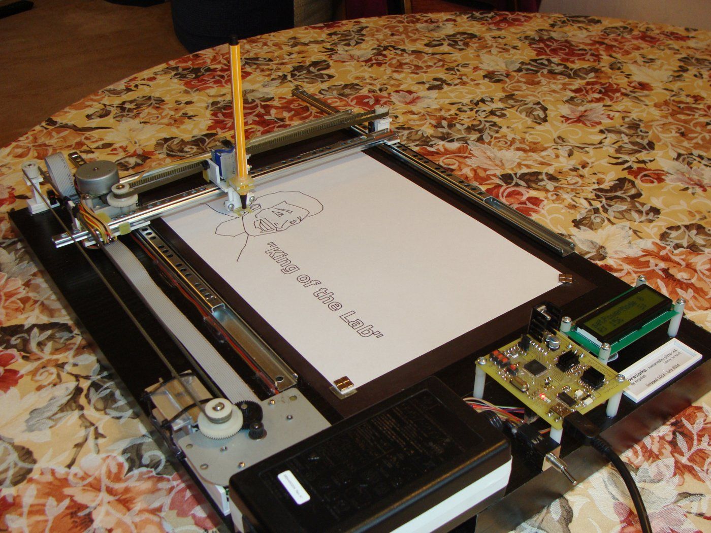 Cheap, Nice and Weird A4 Graph Plotter ($25 + Some Scrap) : 9 Steps ...