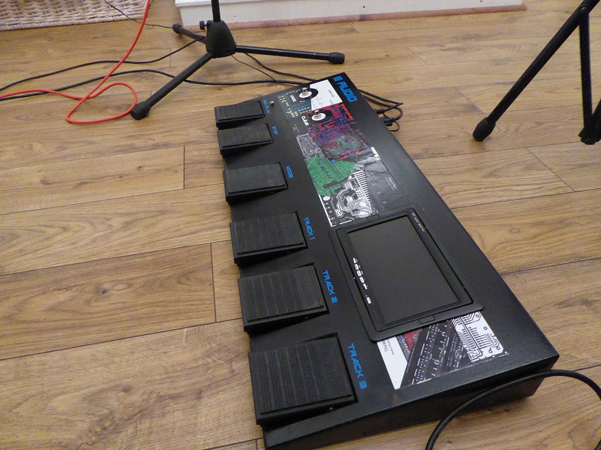 DIY Chewie Monsta (Ed Sheeran) Loop Pedal : 5 Steps - Instructables