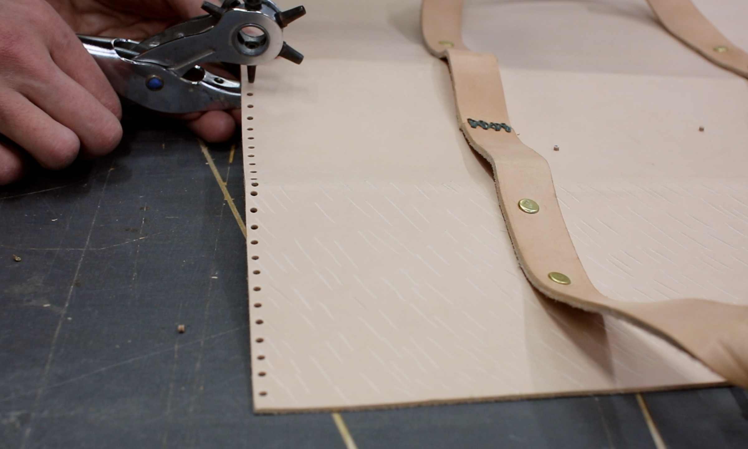 A Leather Tool Box : 8 Steps (with Pictures) - Instructables
