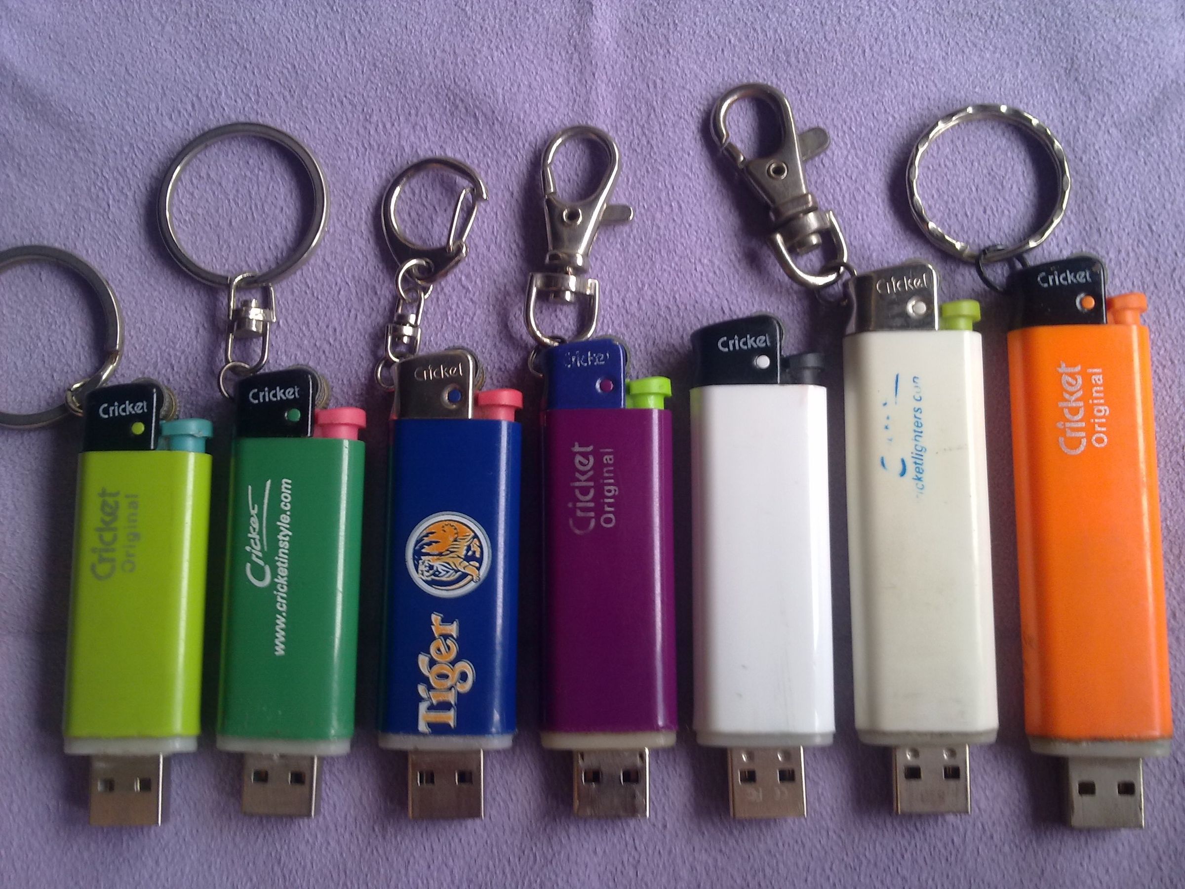 Cricket USB Flashdrives : 5 Steps - Instructables