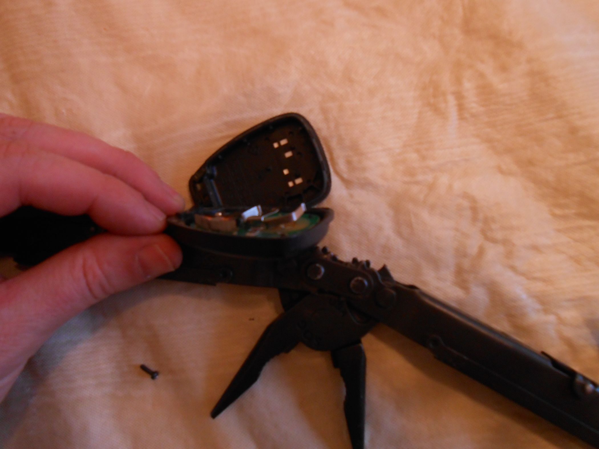 Auto Remote Key Repair for 05 Jeep Grand Cherokee (May Work for Other ...