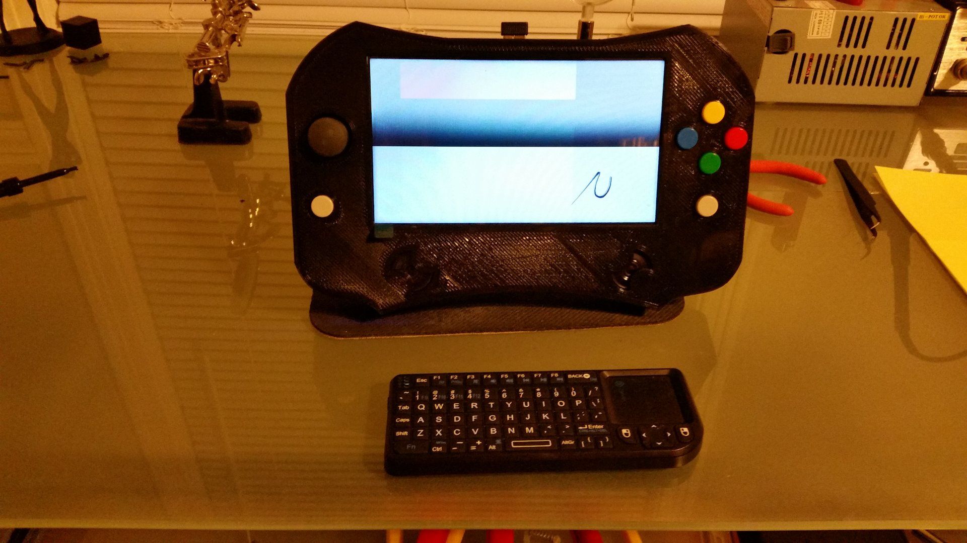 Handheld PC/Retropie Hybrid : 11 Steps (with Pictures) - Instructables