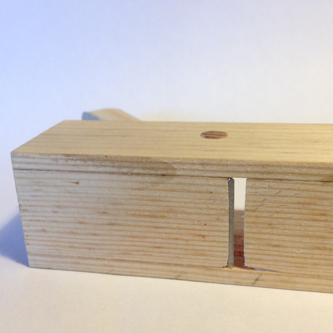 Make a Small Wood Plane : 3 Steps - Instructables