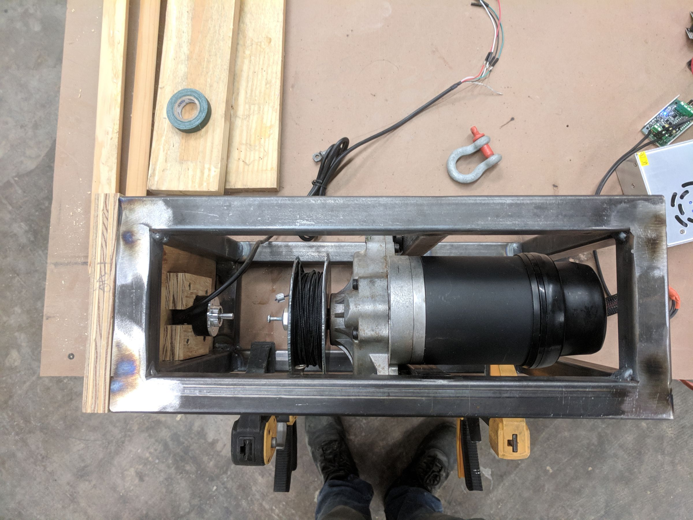 Show Winch : 4 Steps (with Pictures) - Instructables