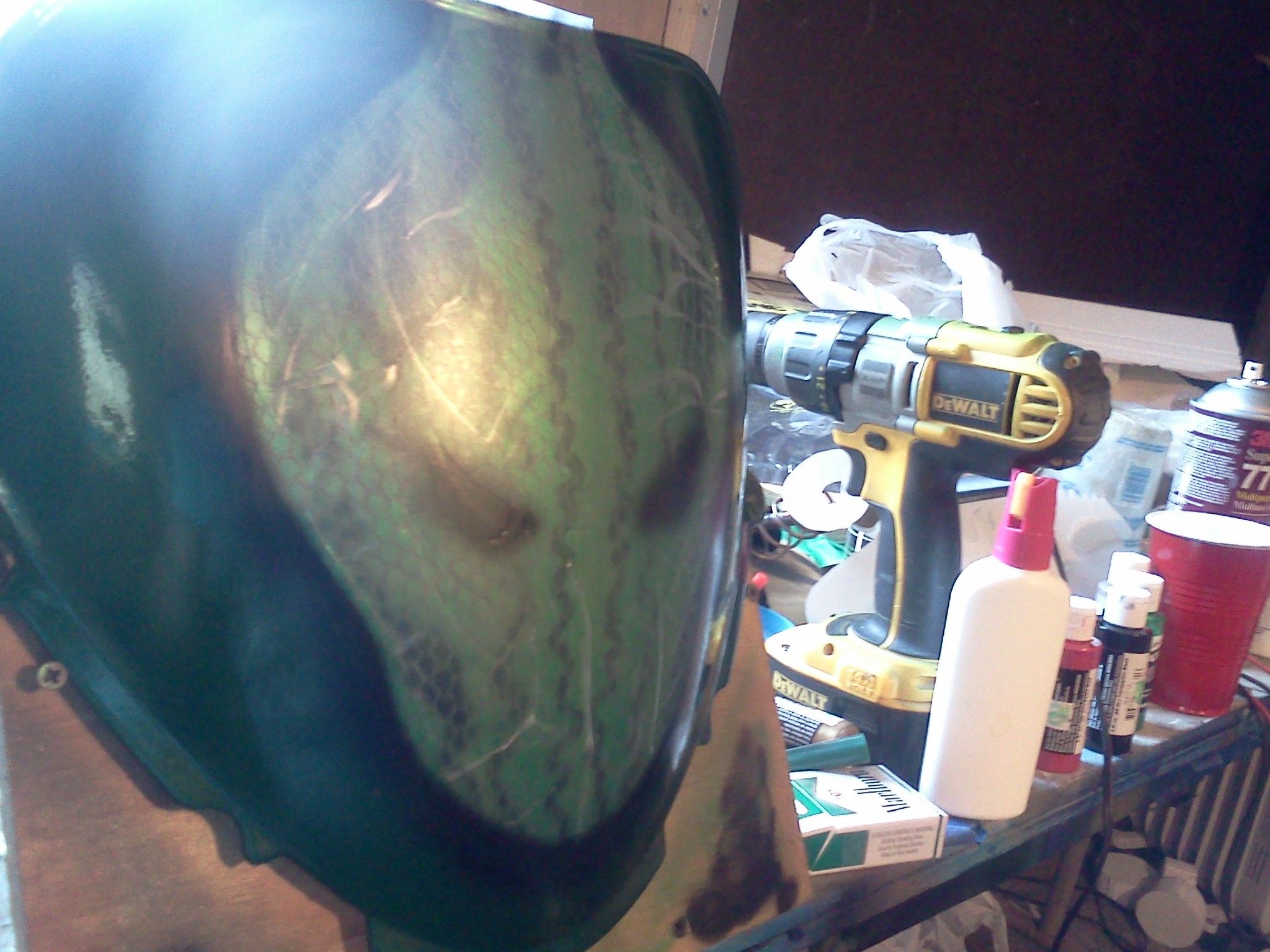 "UPDATED W/Videos" How to Spray Paint Snake Skin Scales on Anything : 7 ...