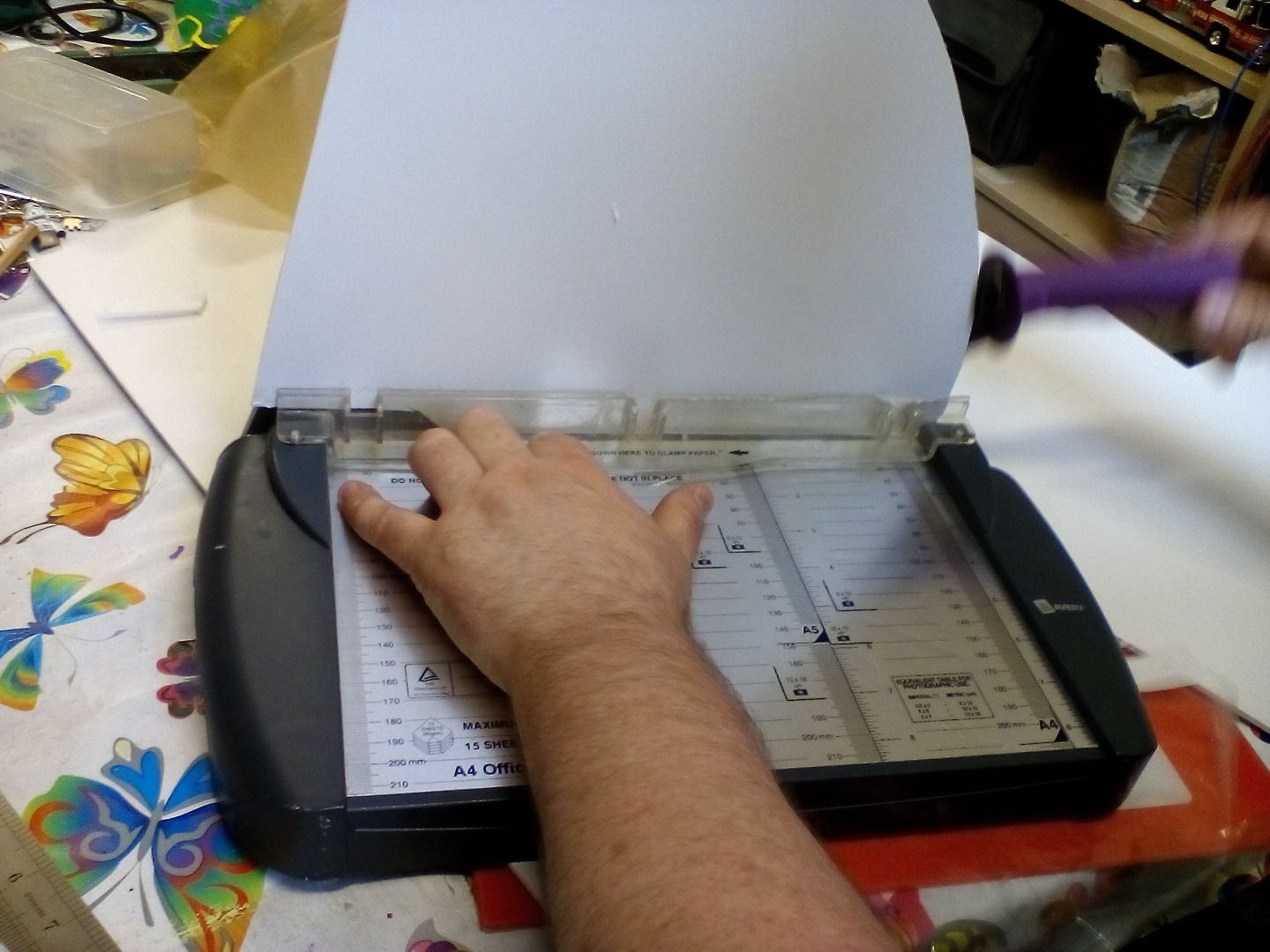Guillotine Safety Guard : 4 Steps (with Pictures) - Instructables