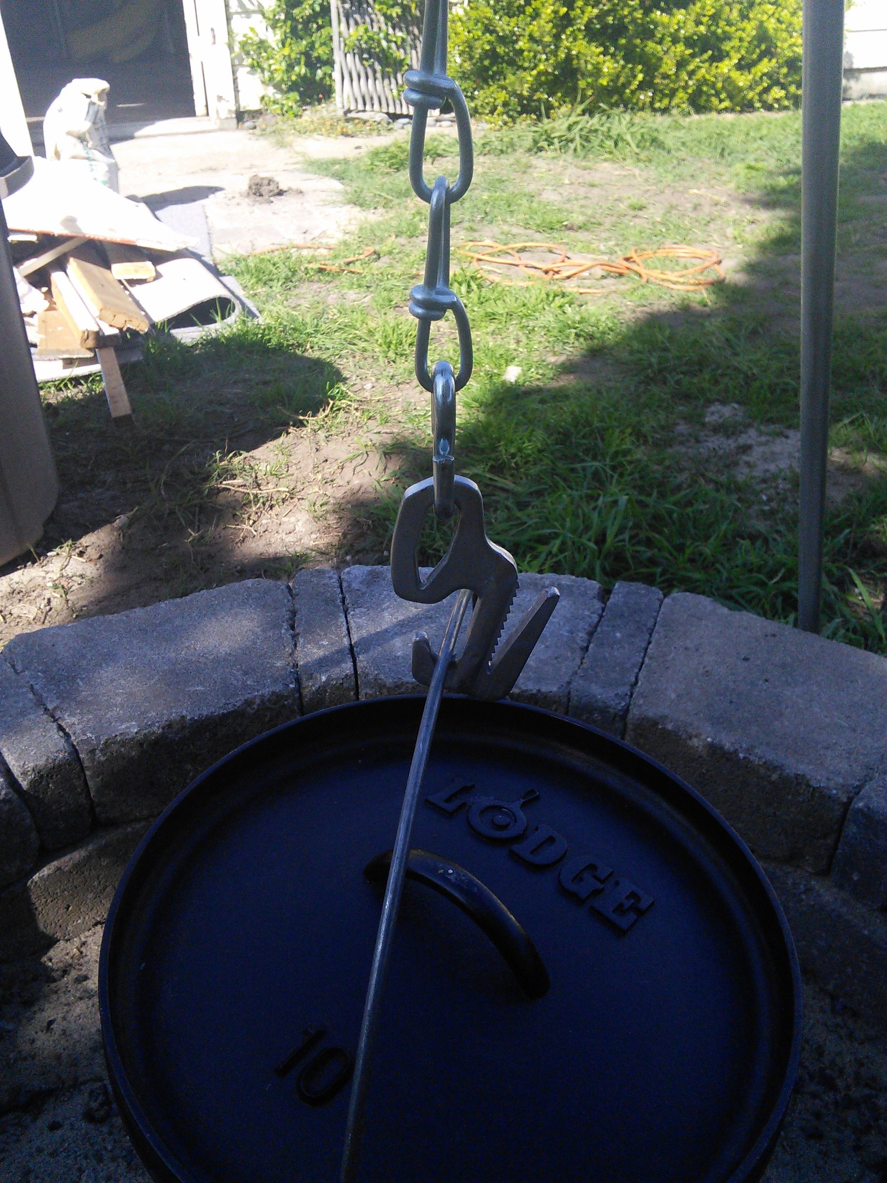 Camping Tripod for Cooking Over Fire : 9 Steps (with Pictures ...
