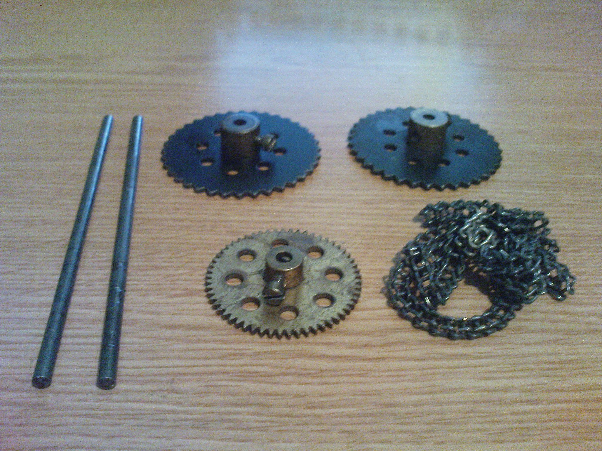 Meccano Walking Machine : 9 Steps - Instructables