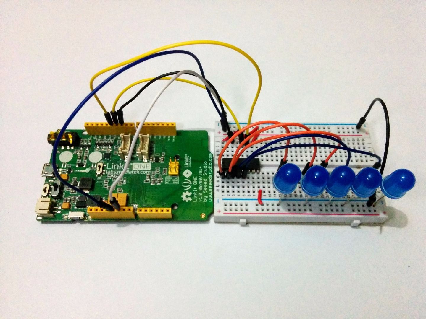 LinkIt One - Shift Register : 4 Steps - Instructables