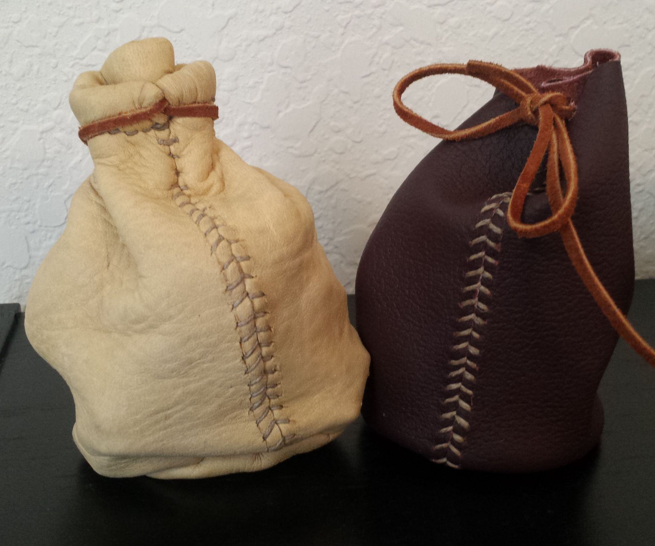 Skyrim Inspired Leather Coin Pouch/Dice Bag : 7 Steps (with Pictures ...