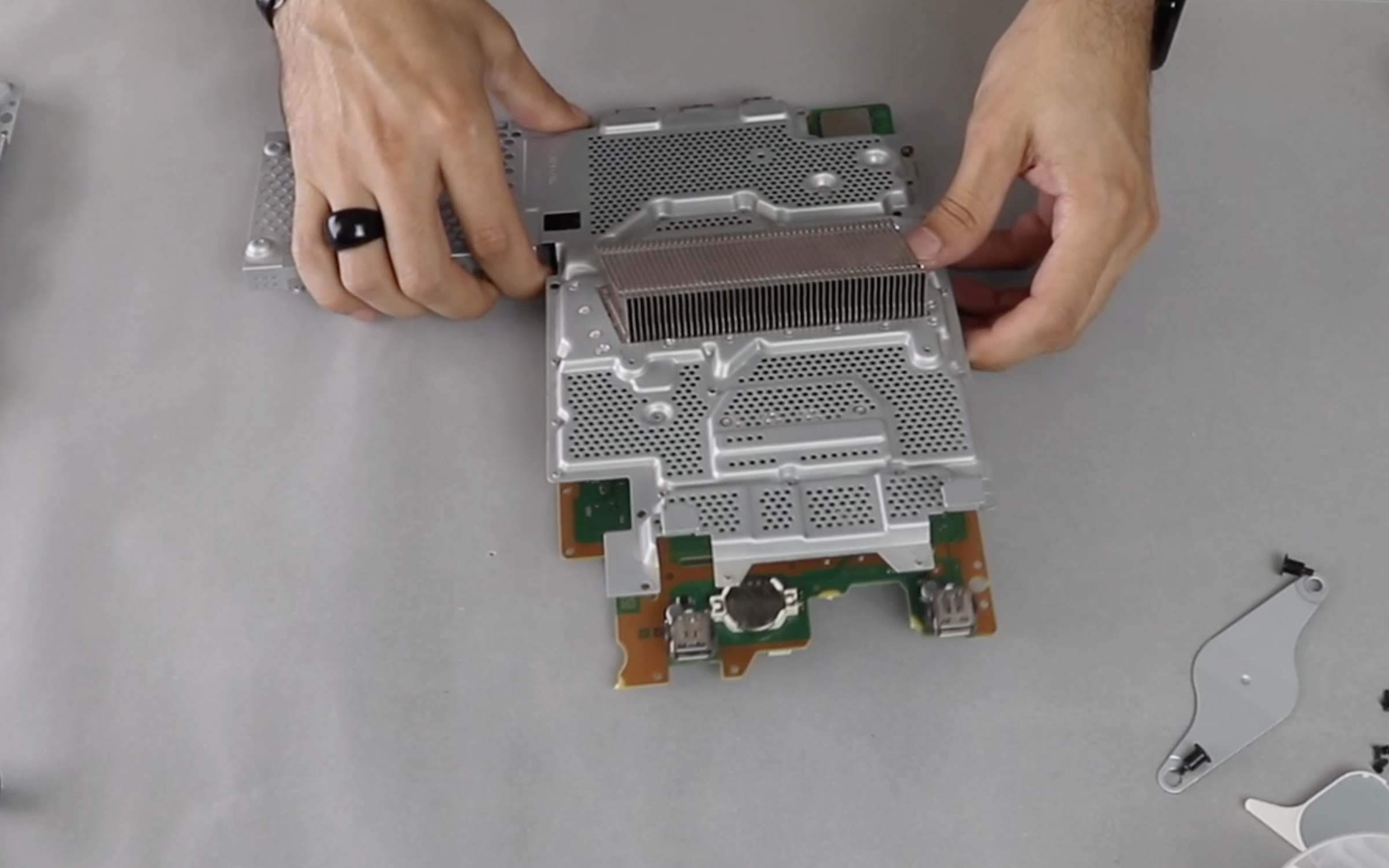 PS4 Slim Cleaning: Fix Loud Fan & Thermal Paste Change : 12 Steps (with ...