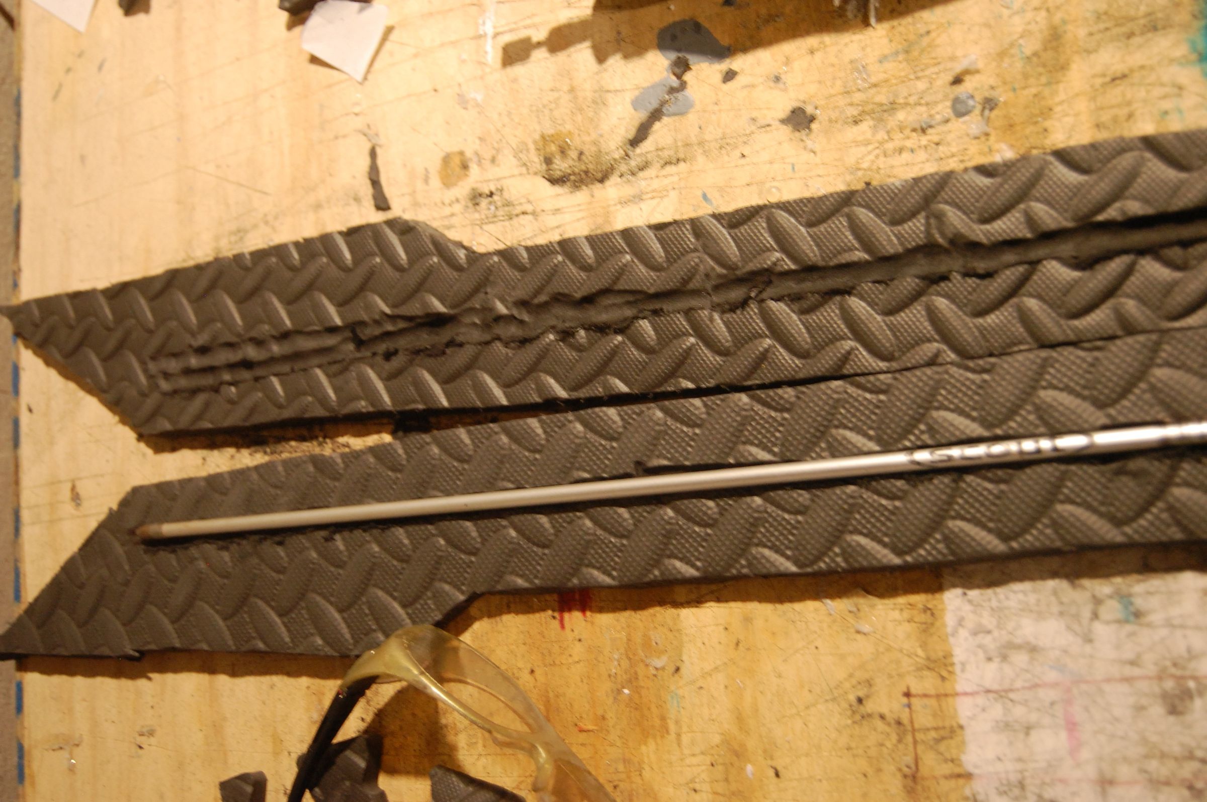 The Mighty Thor (Gladiator Outfit From Thor: Ragnarok) : 11 Steps (with ...