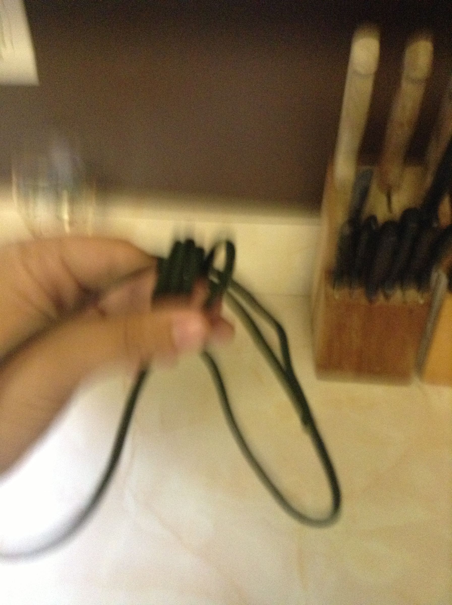Best Paracord Handcuffs : 3 Steps - Instructables