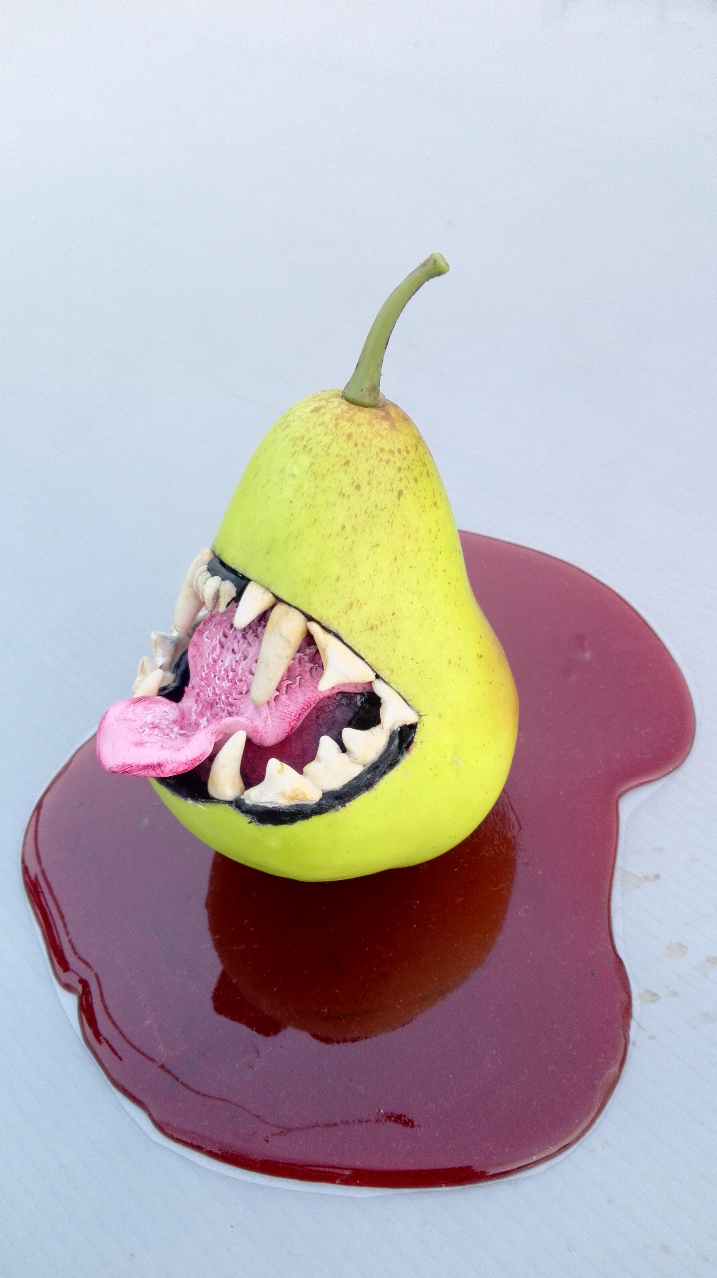 How to Make Halloween Zombie Pear in Faux Blood | Halloween Resin Art ...