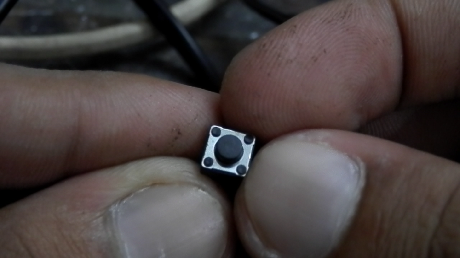 How to Make a Simple Taser With 3 Components : 5 Steps - Instructables