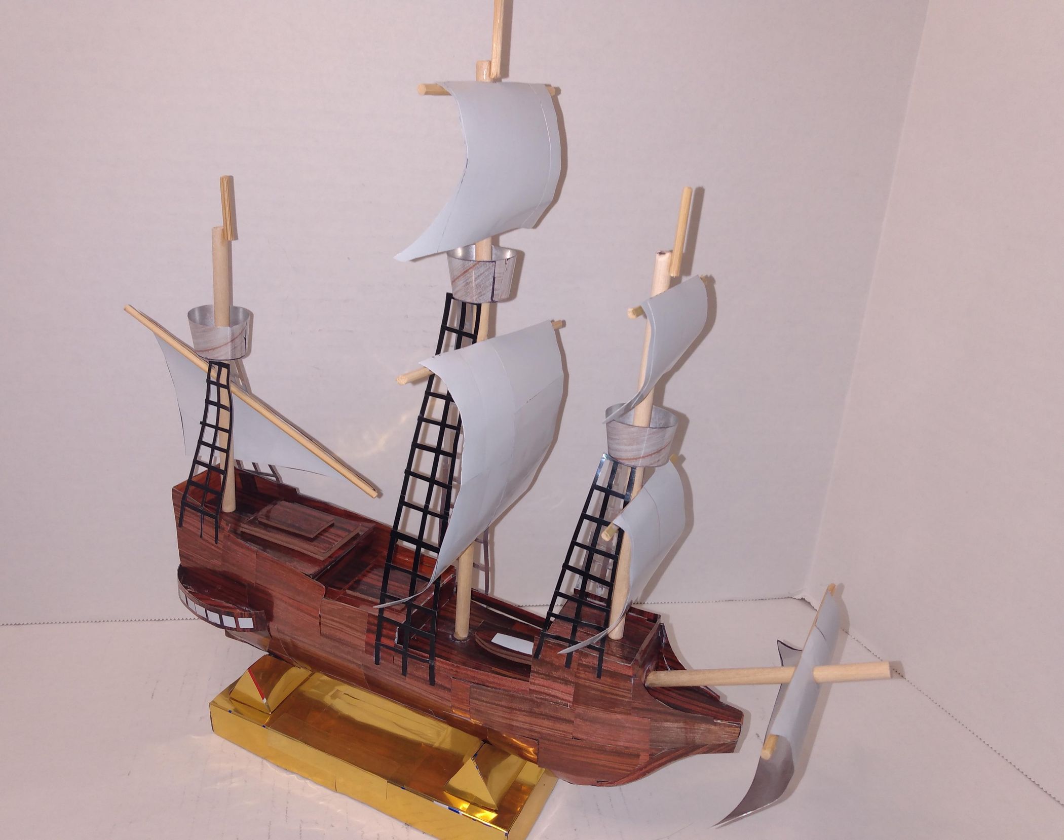 Float Your Soda Can Boat! DIY Sailing Ship Made From Soda Cans! : 15 ...