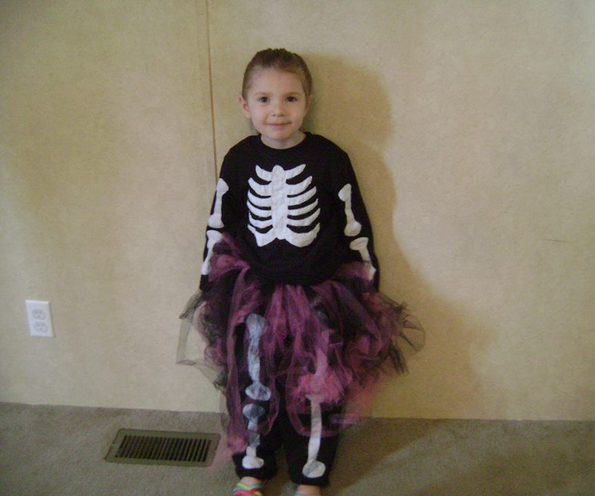 Skeleton Princess Costume : 7 Steps - Instructables